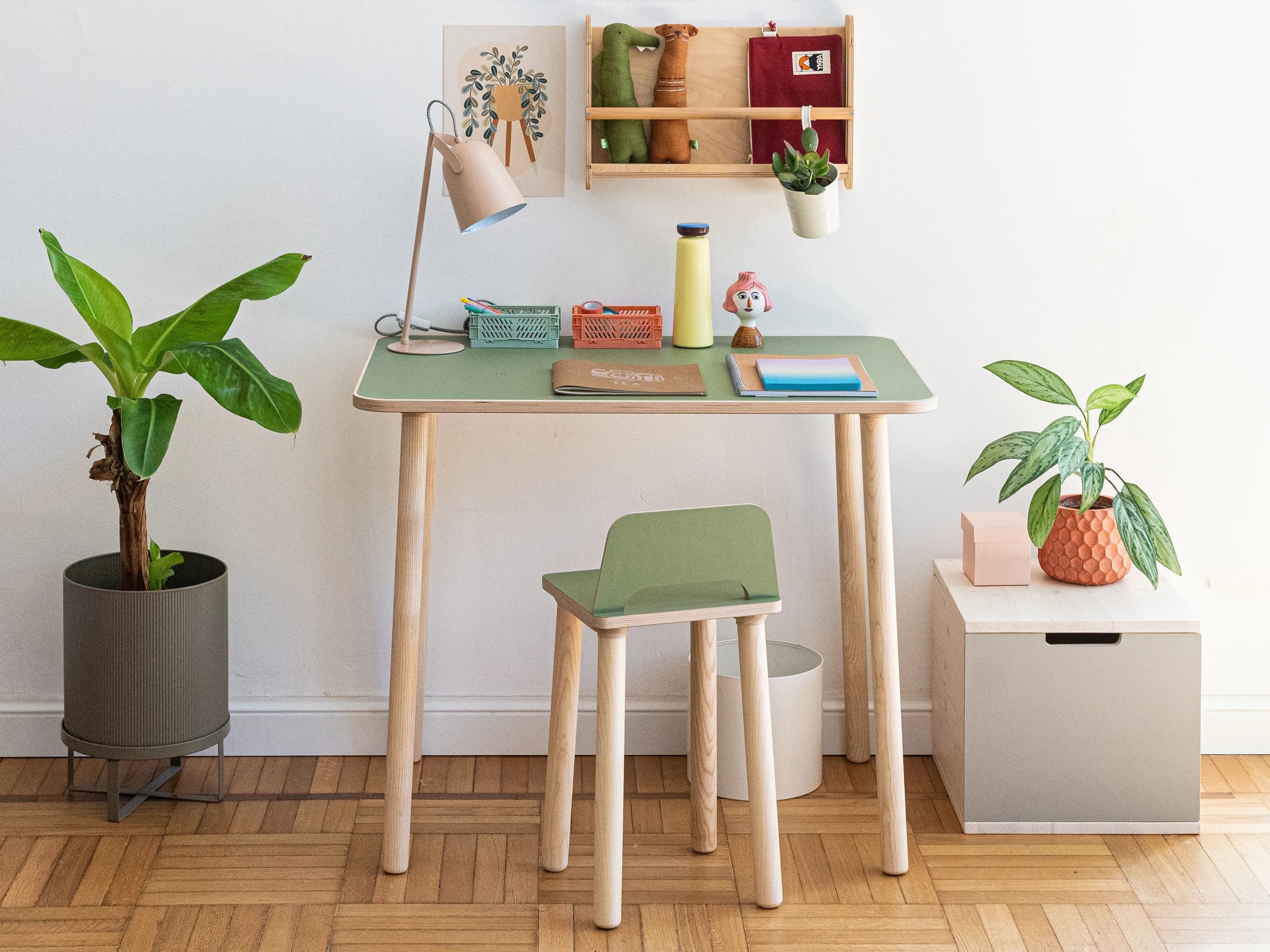 Ettomio children's furniture: evolutionary and customisable beds, desks and bookcases