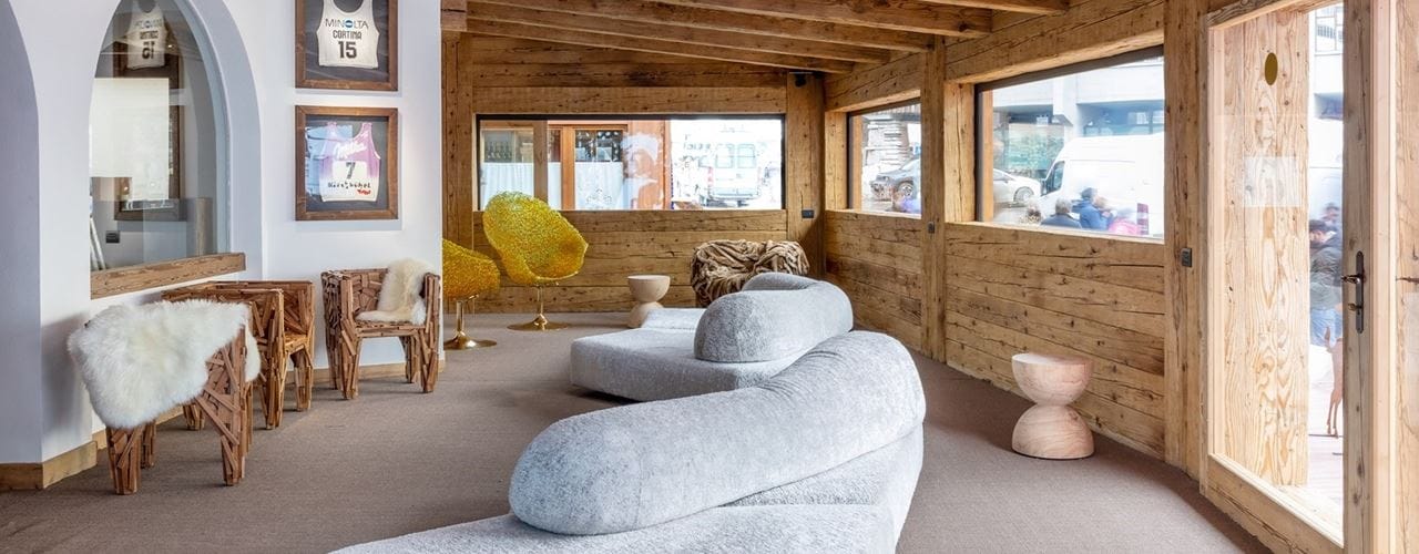 Edra presents Jubilè, a large mirror designed by Fernando and Humberto ...