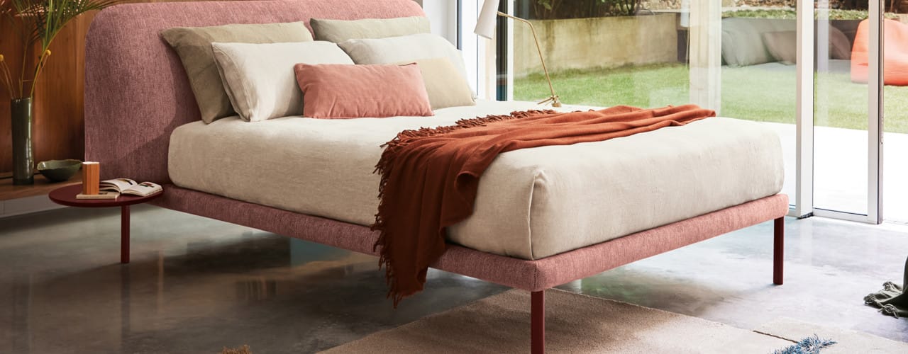 Artigianale e sostenibile: il letto Jack di Bolzan in legno, cuoio e ...