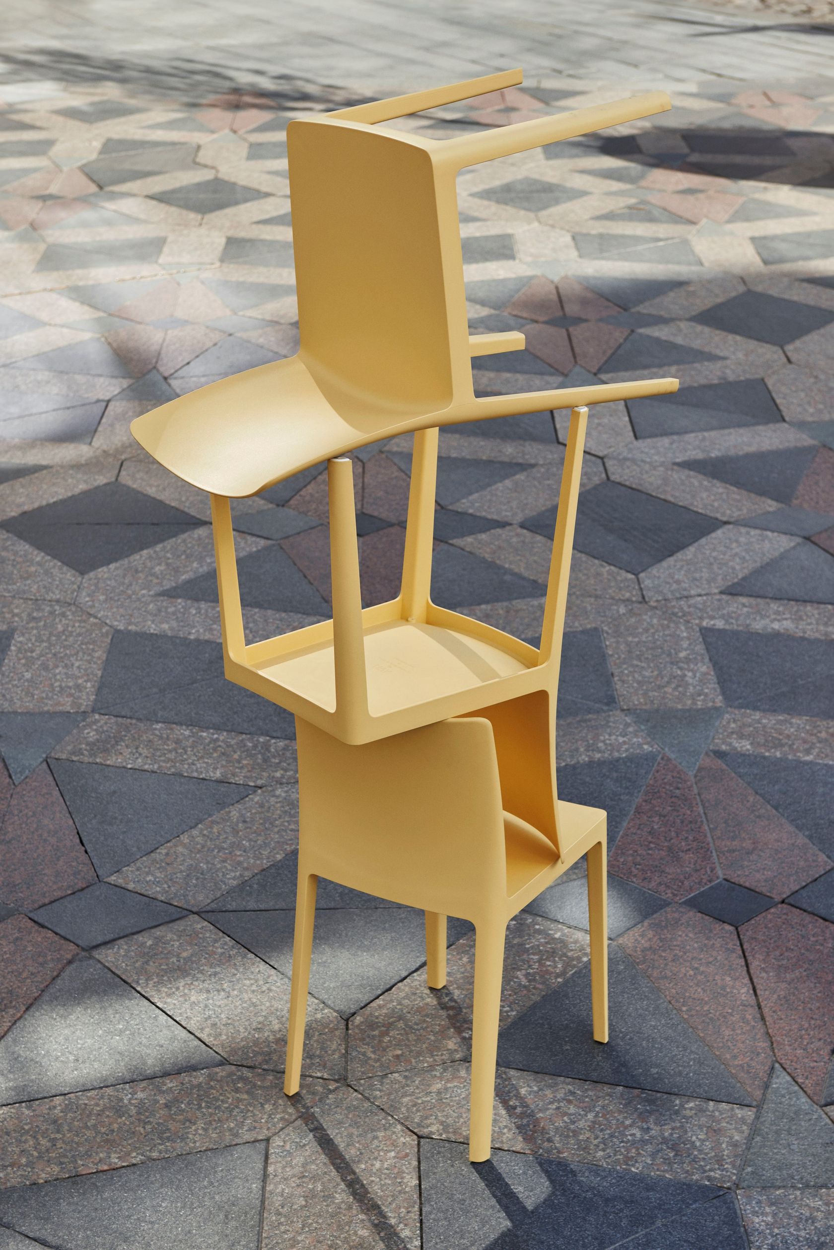 ÉLÉMENTAIRE Chair By Hay | design Ronan & Erwan Bouroullec
