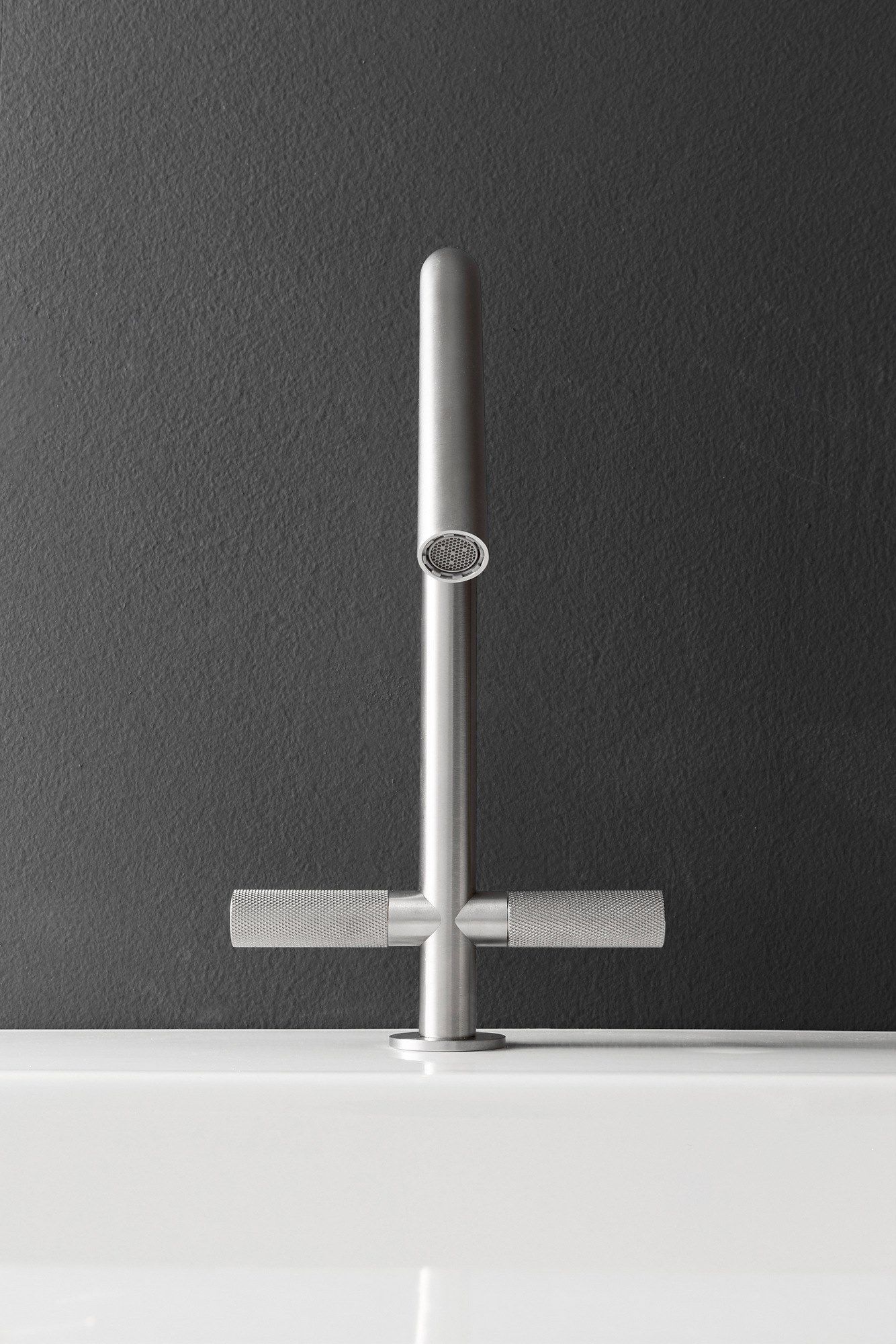 22MM | 1 hole washbasin tap By Rubinetterie Treemme design OCO Studio ...