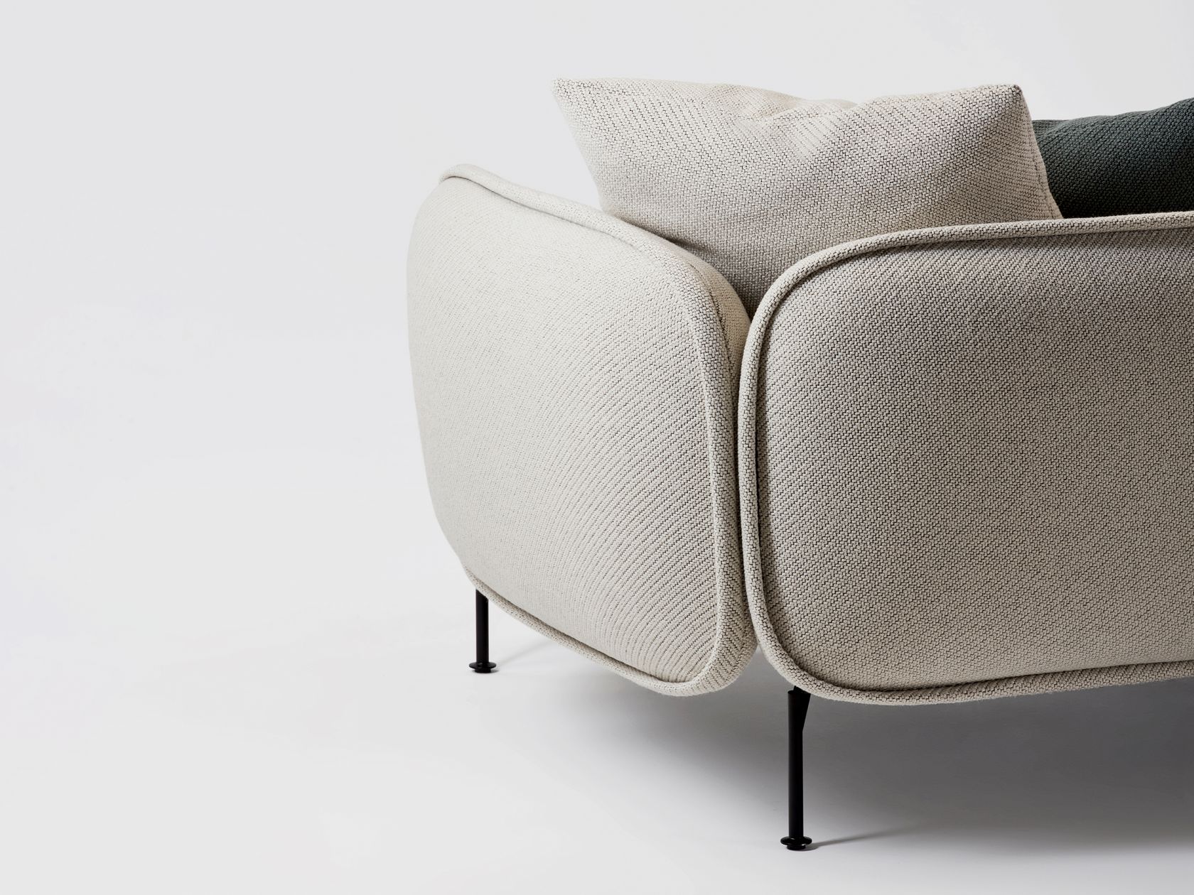 ECHO | 3 seater sofa By prostoria design Grupa Studio