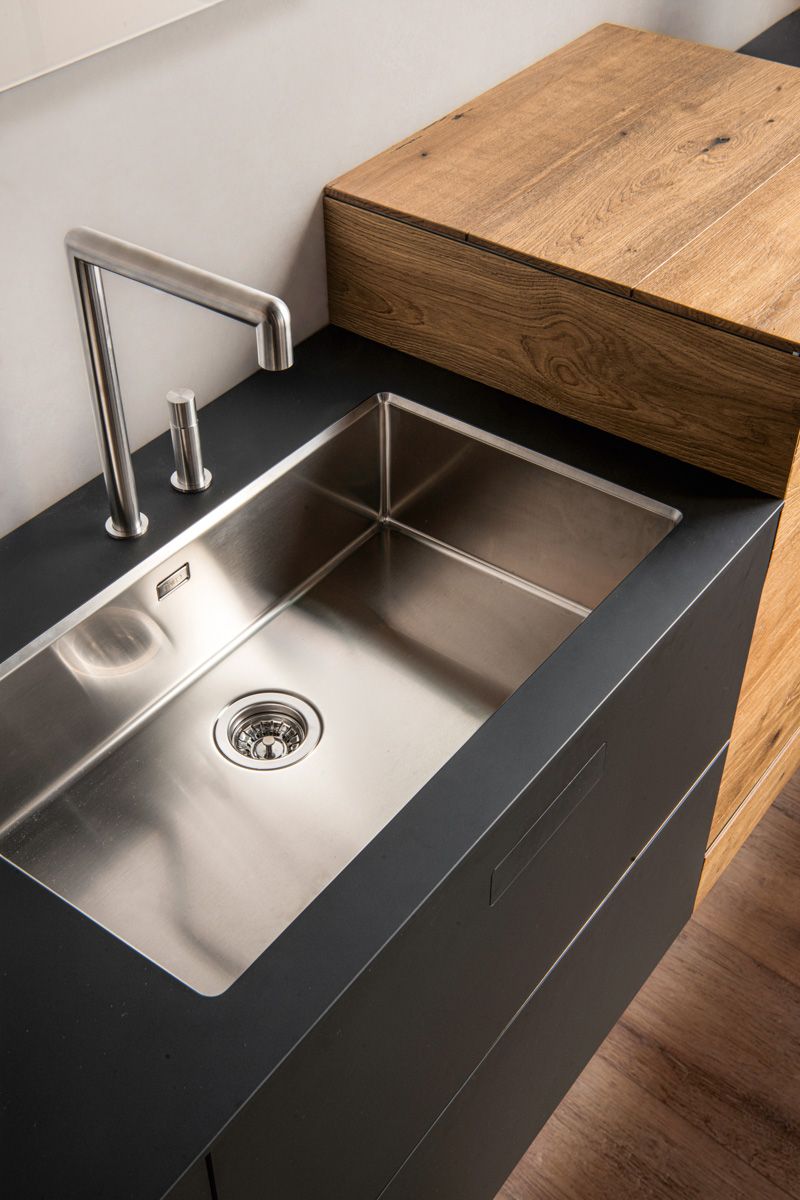 36E8 FENIX | Kitchen with peninsula 36e8 Collection By Lago design ...