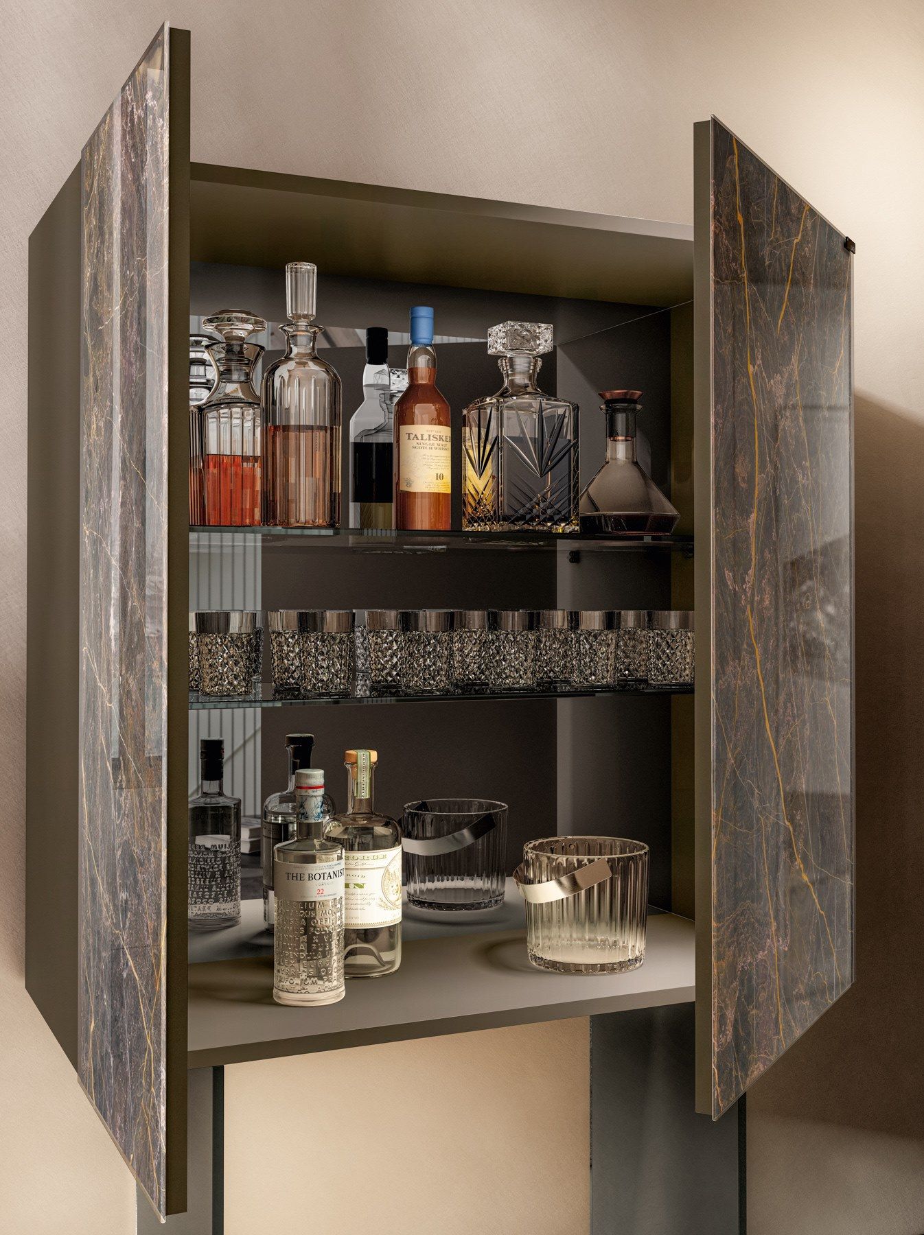 36E8 GLASS 1354 | Highboard Glass highboard By Lago | design Daniele Lago