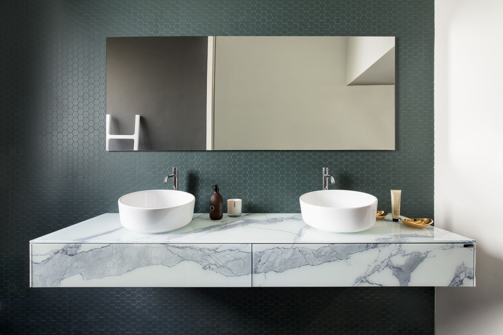 36E8 | Vanity unit By Lago design Daniele Lago