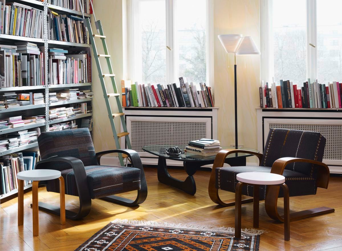 400 "TANK" Armchair By Artek | design Alvar Aalto