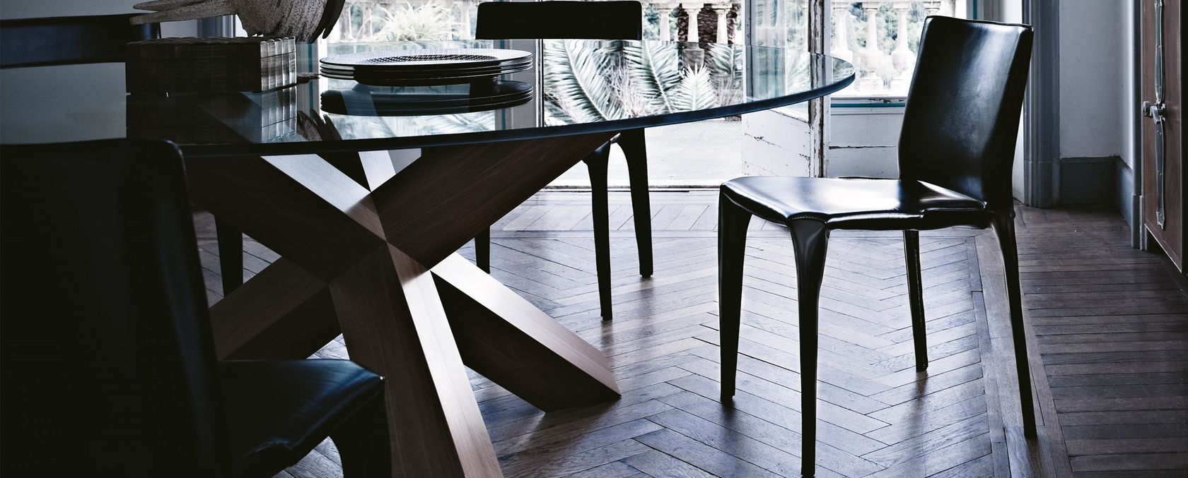 452 LA ROTONDA Table By Cassina | design Mario Bellini