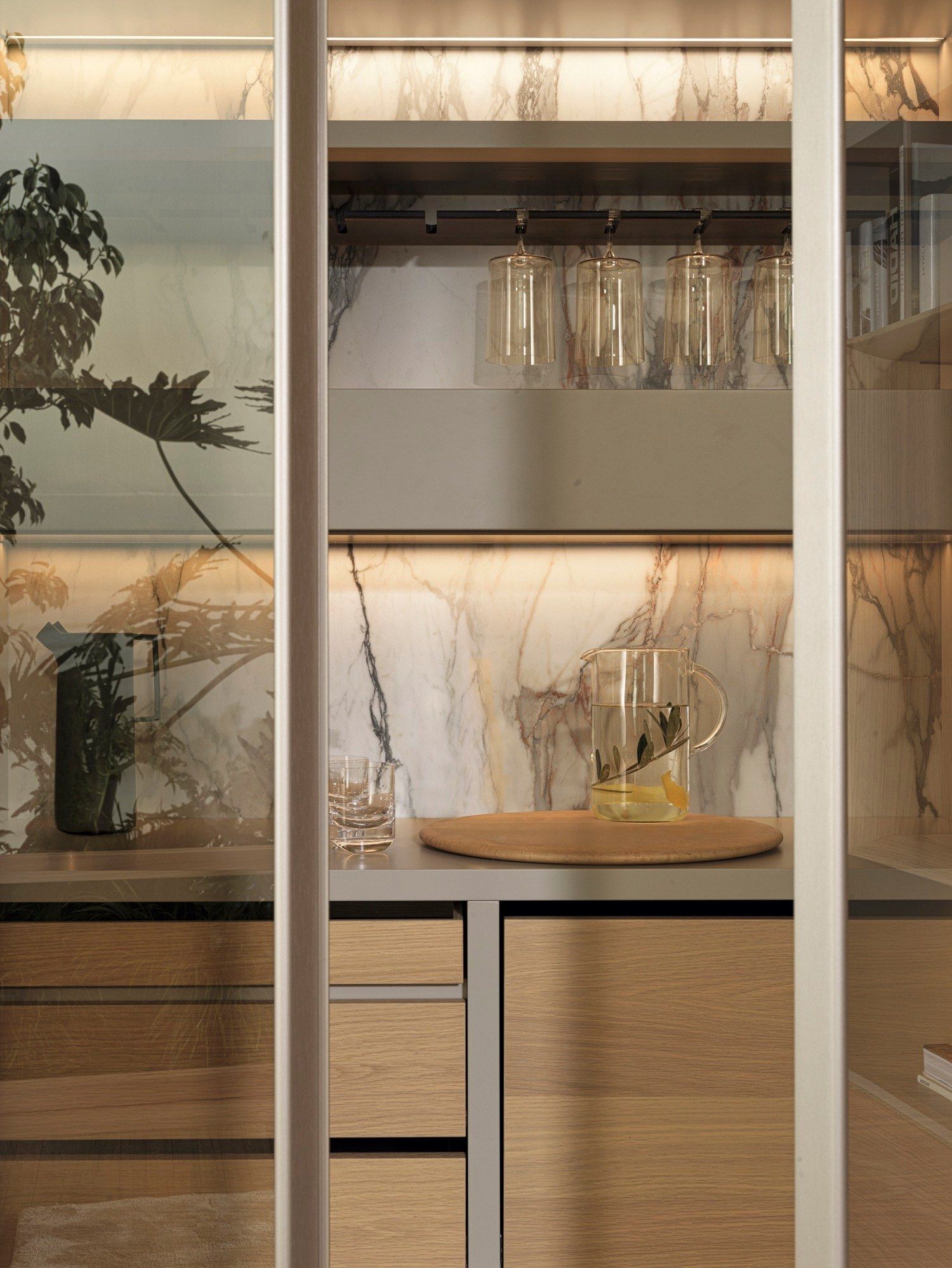 505 UP SYSTEM Sectional wooden storage wall By Molteni & C. | design ...