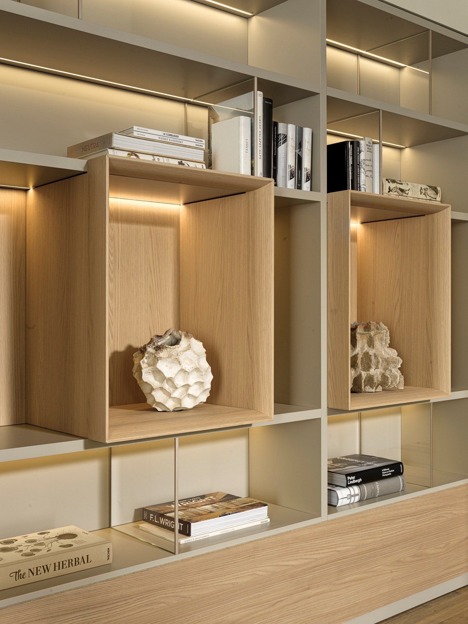 505 UP SYSTEM Sectional wooden storage wall By Molteni & C. | design ...
