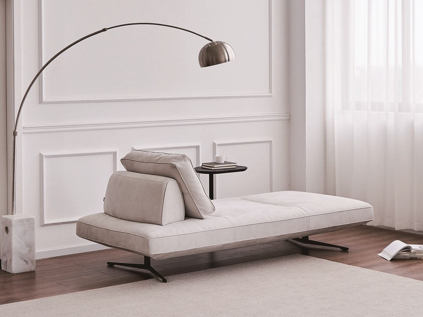 9-LAYER Upholstered fabric day bed By grado design