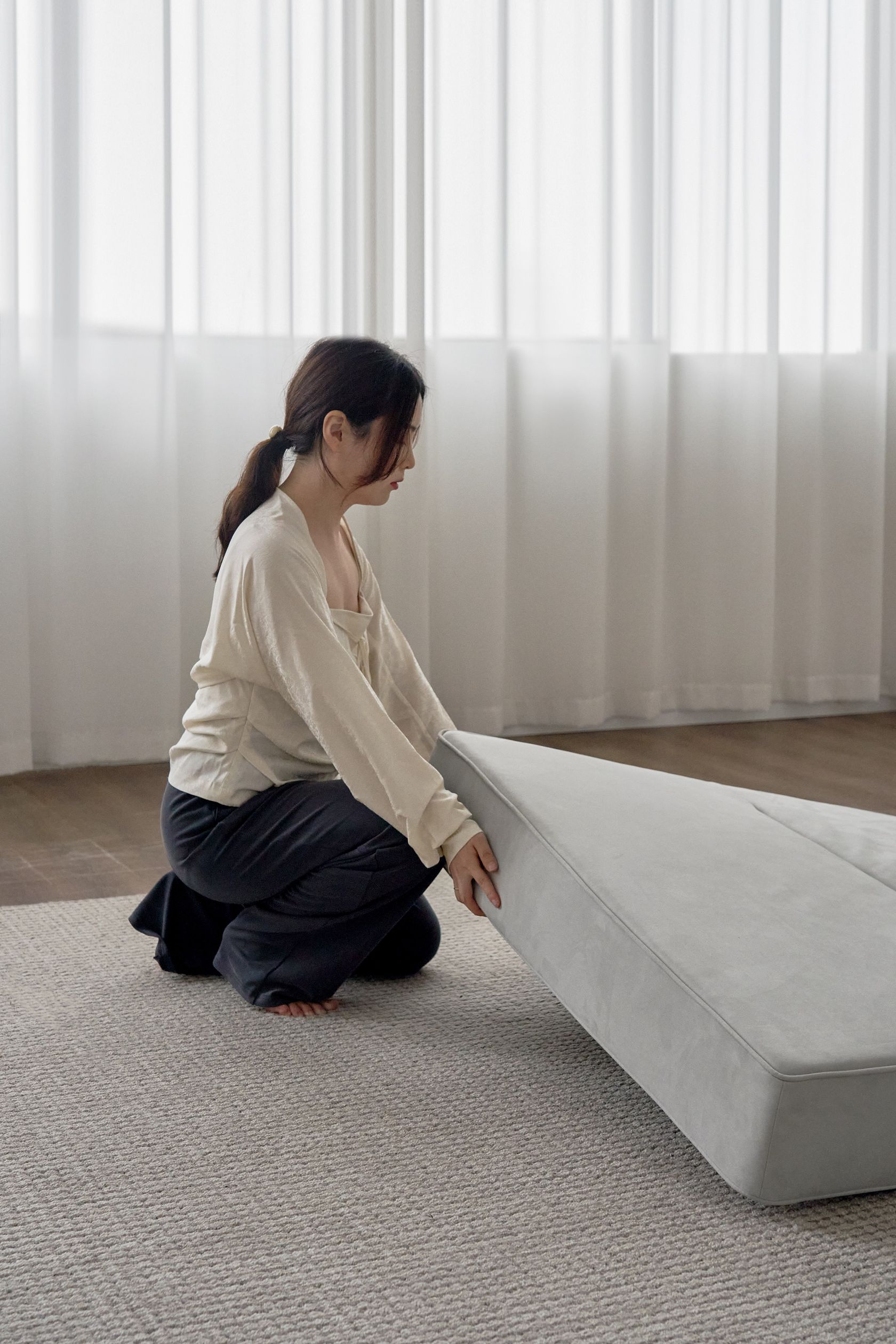 9-LAYER Convertible 2 seater fabric sofa By grado design