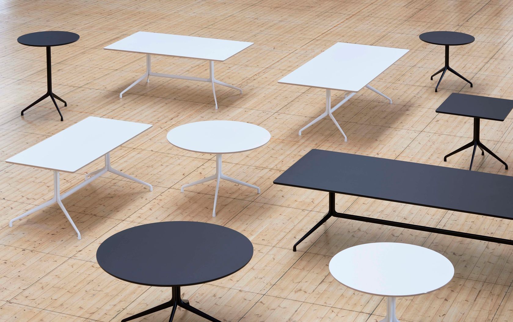 ABOUT A TABLE AAT15 Table By Hay