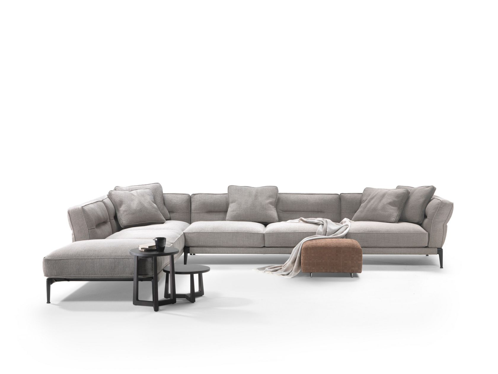 ADDA Corner sectional fabric sofa By Flexform | design Antonio Citterio