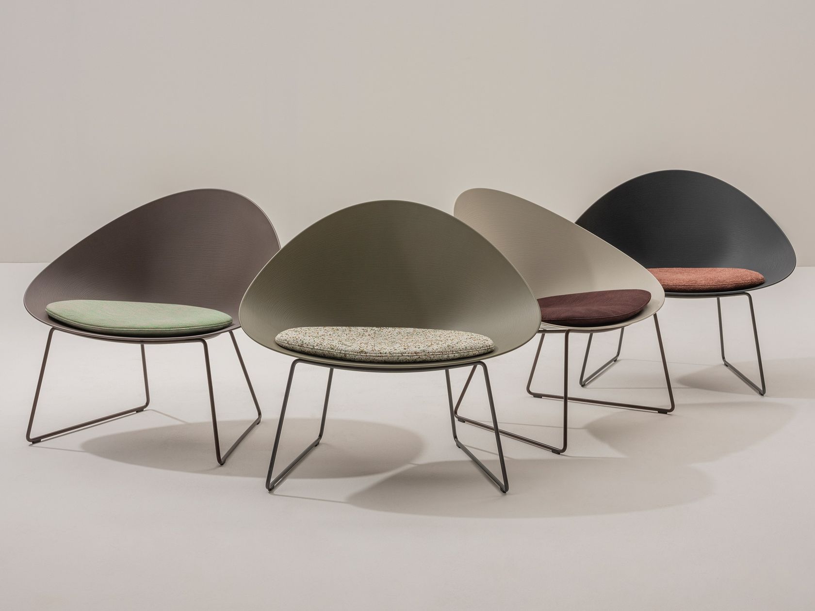 ADELL Sled base polypropylene easy chair By Arper | design Lievore ...