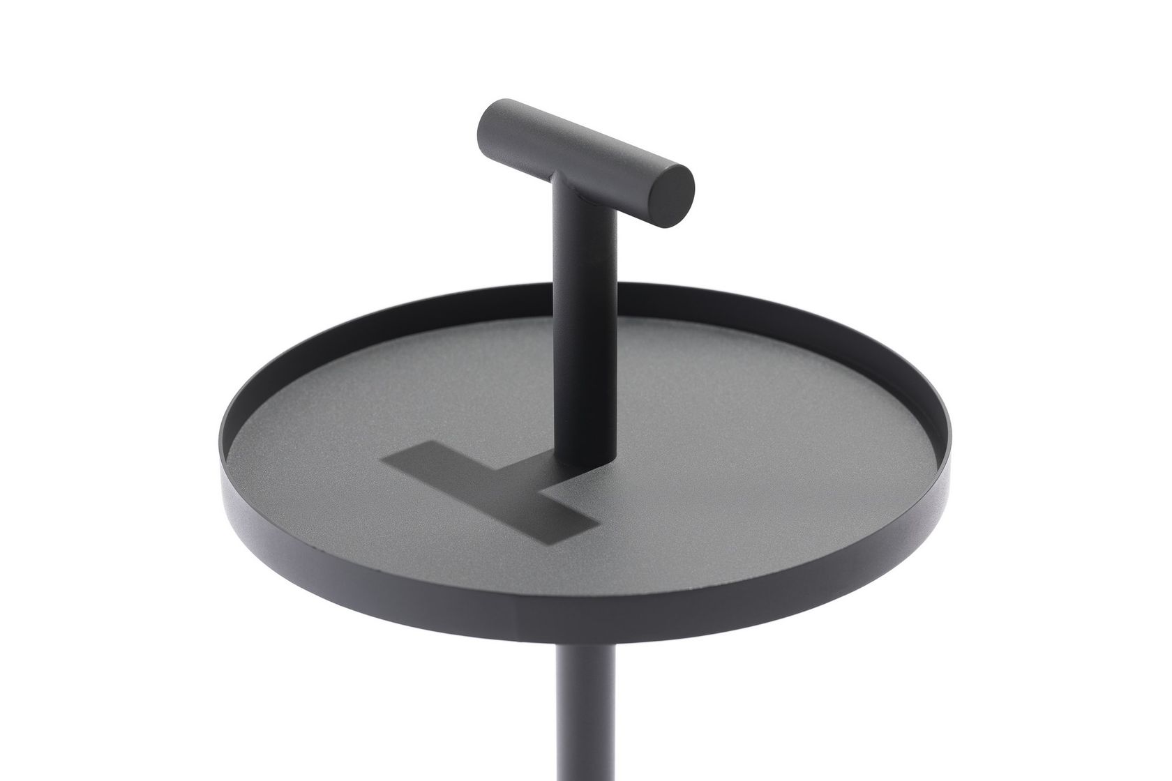 ALBUS Round stainless steel coffee table By Todus | design Studio Segers