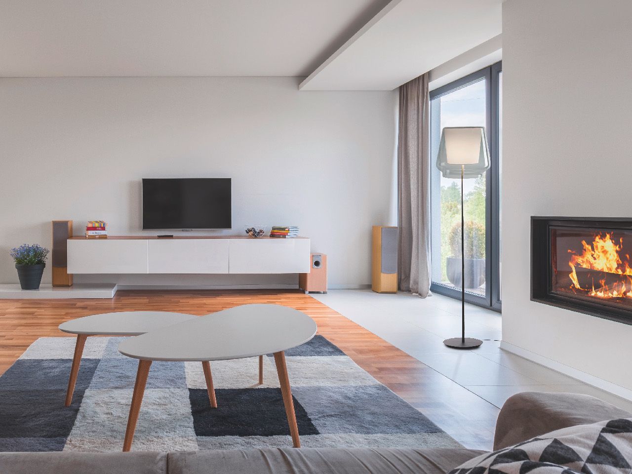 ALEVE Glass and aluminium floor lamp By millelumen | design Michael Raasch