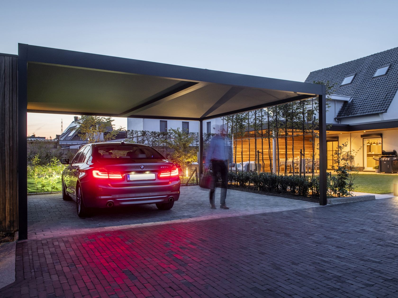 ALGARVE® Motorized pergola with adjustable louvers By RENSON
