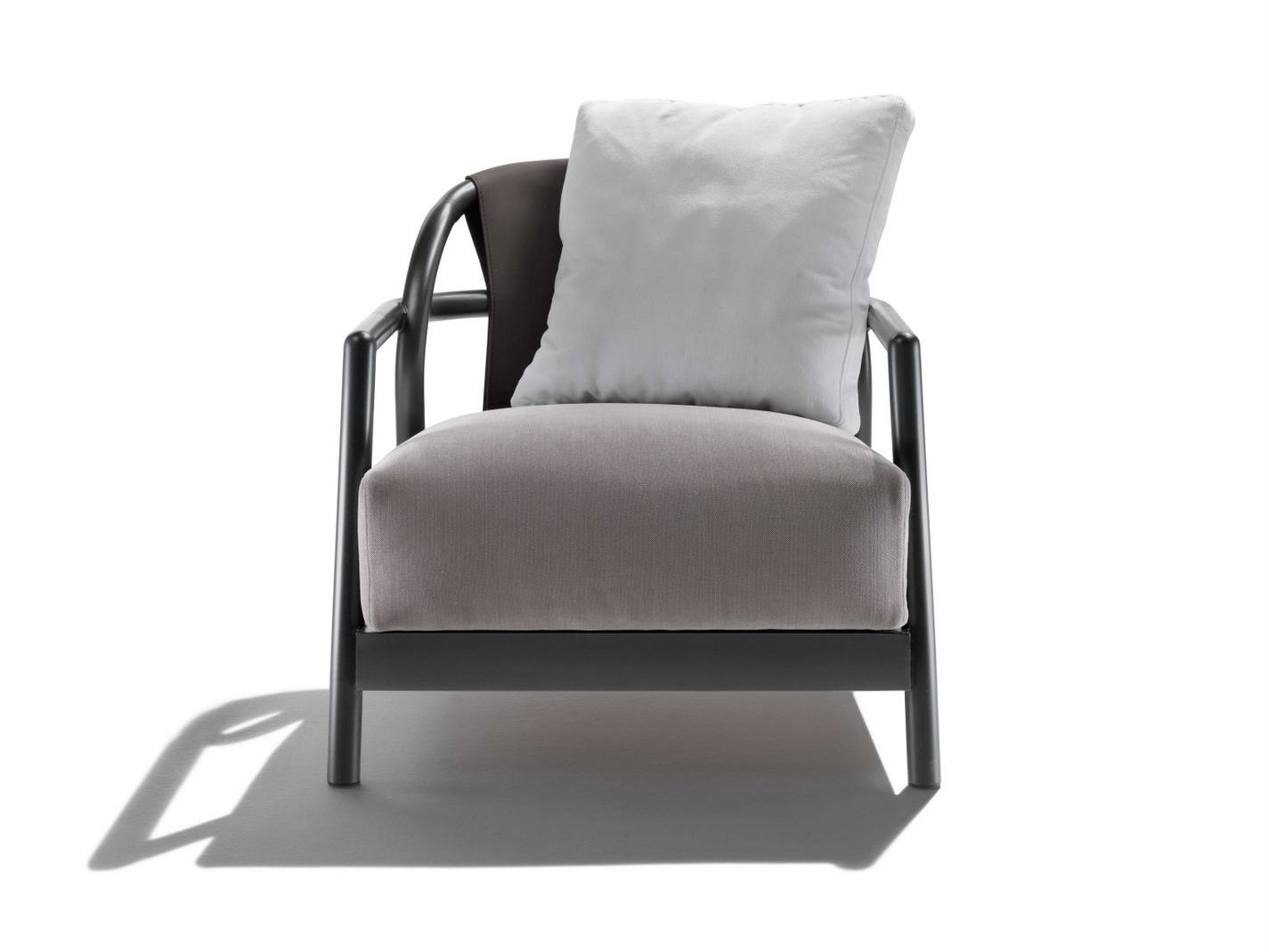 ALISON OUTDOOR 花园扶手椅 By Flexform | design Carlo Colombo