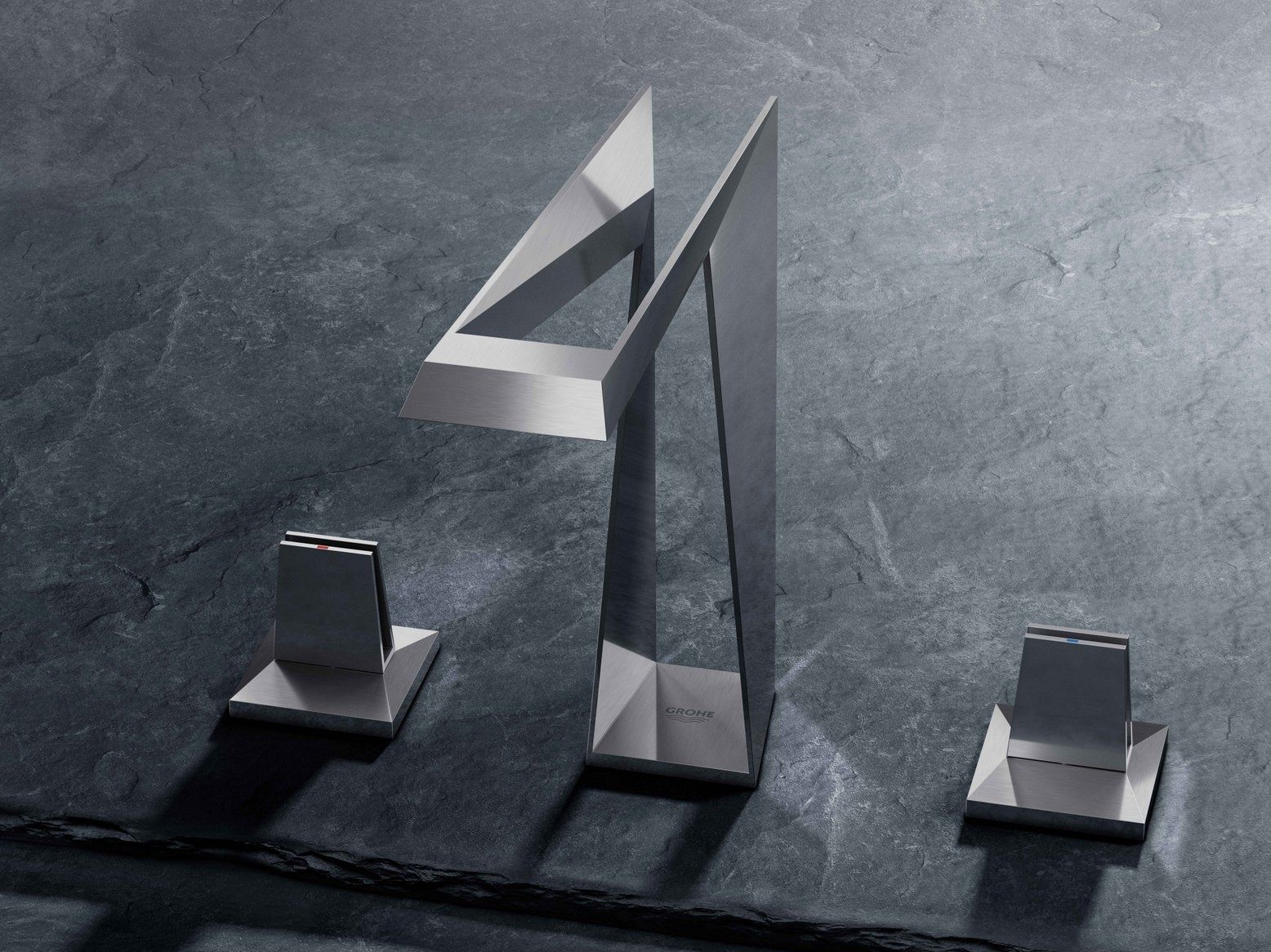 ALLURE BRILLIANT ICON 3D | Countertop washbasin tap By Grohe