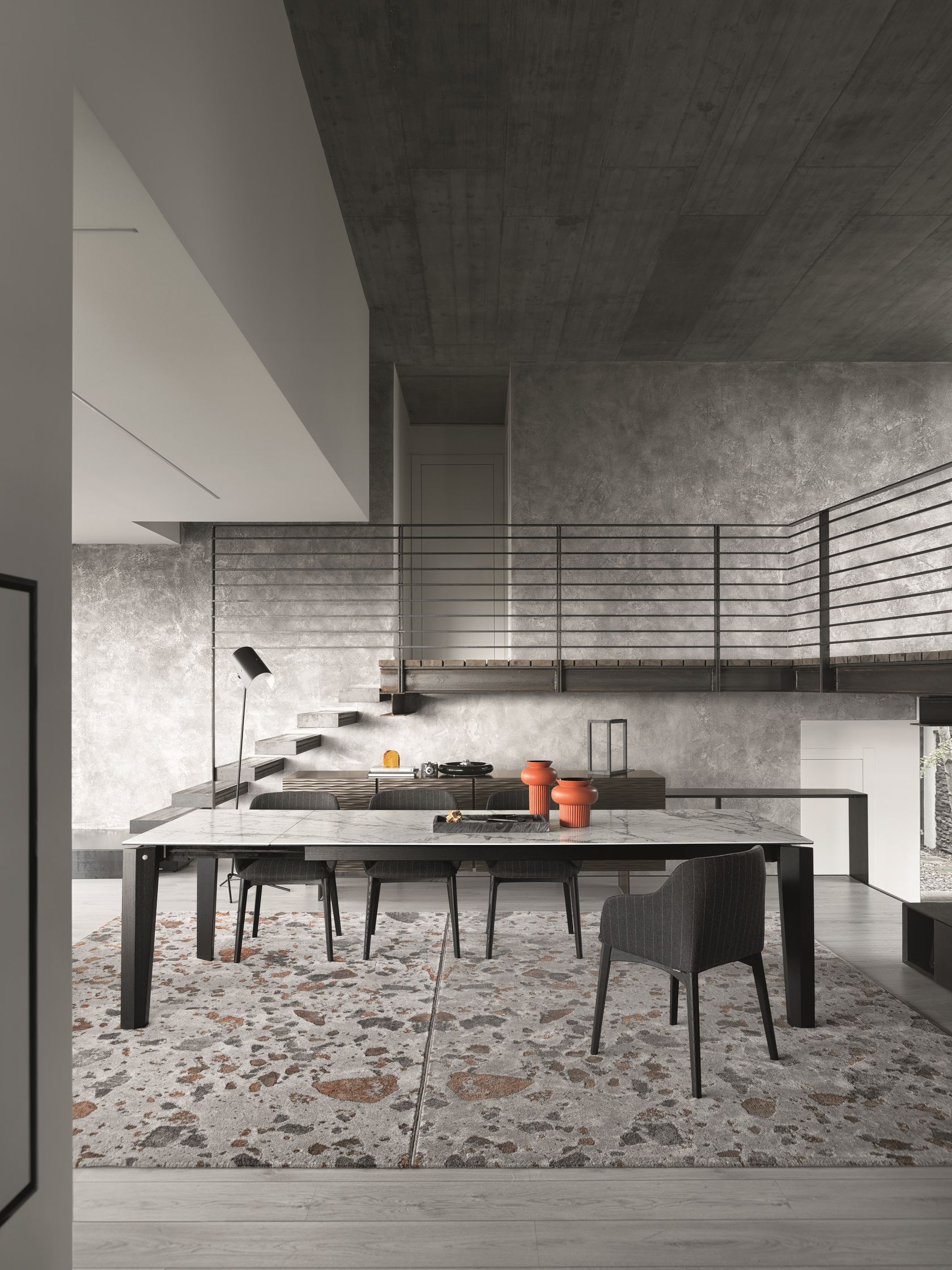 ALPHA Extending ceramic table By Calligaris