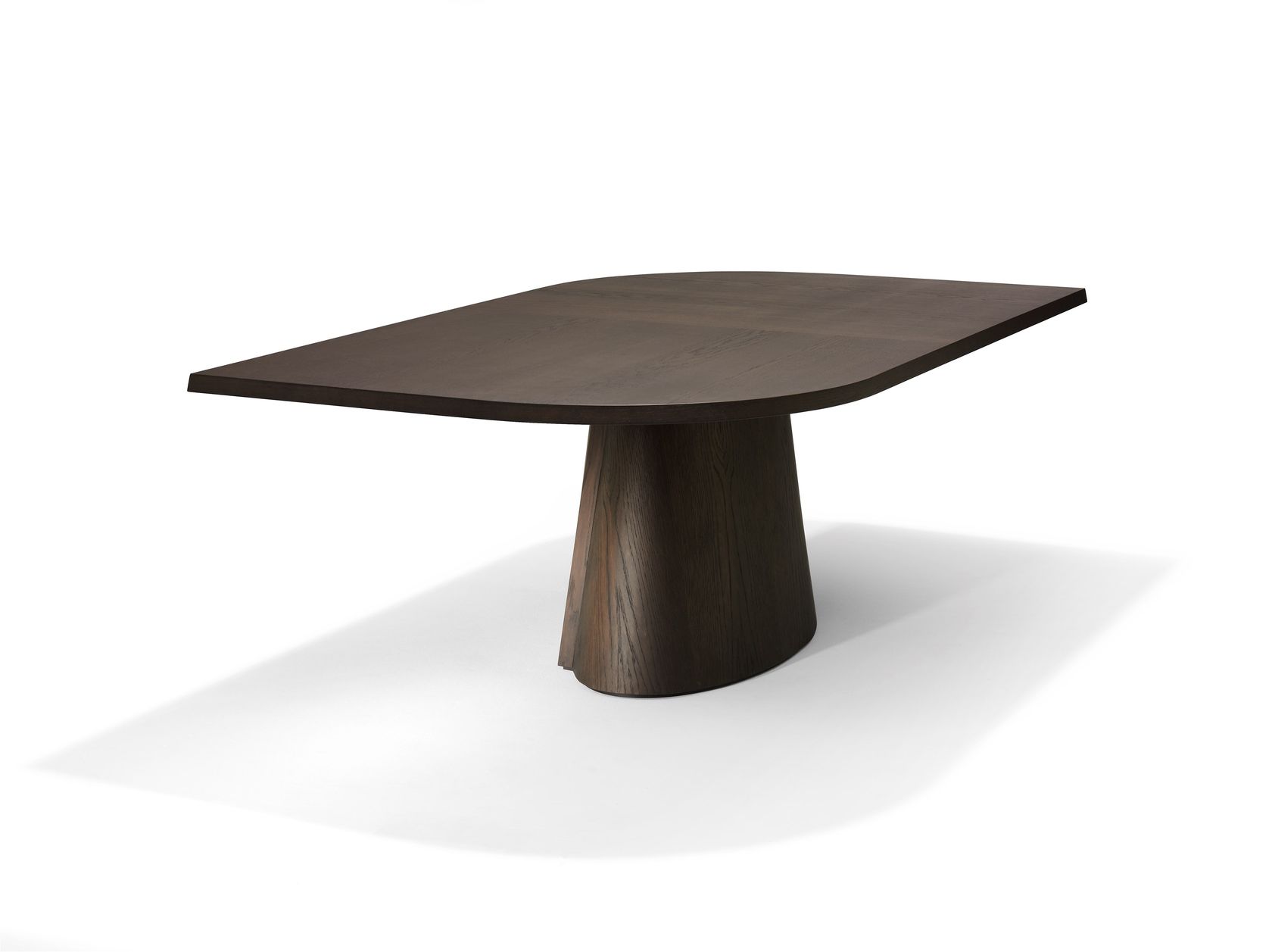 ALTER table By Linteloo design Anthony Guerrée