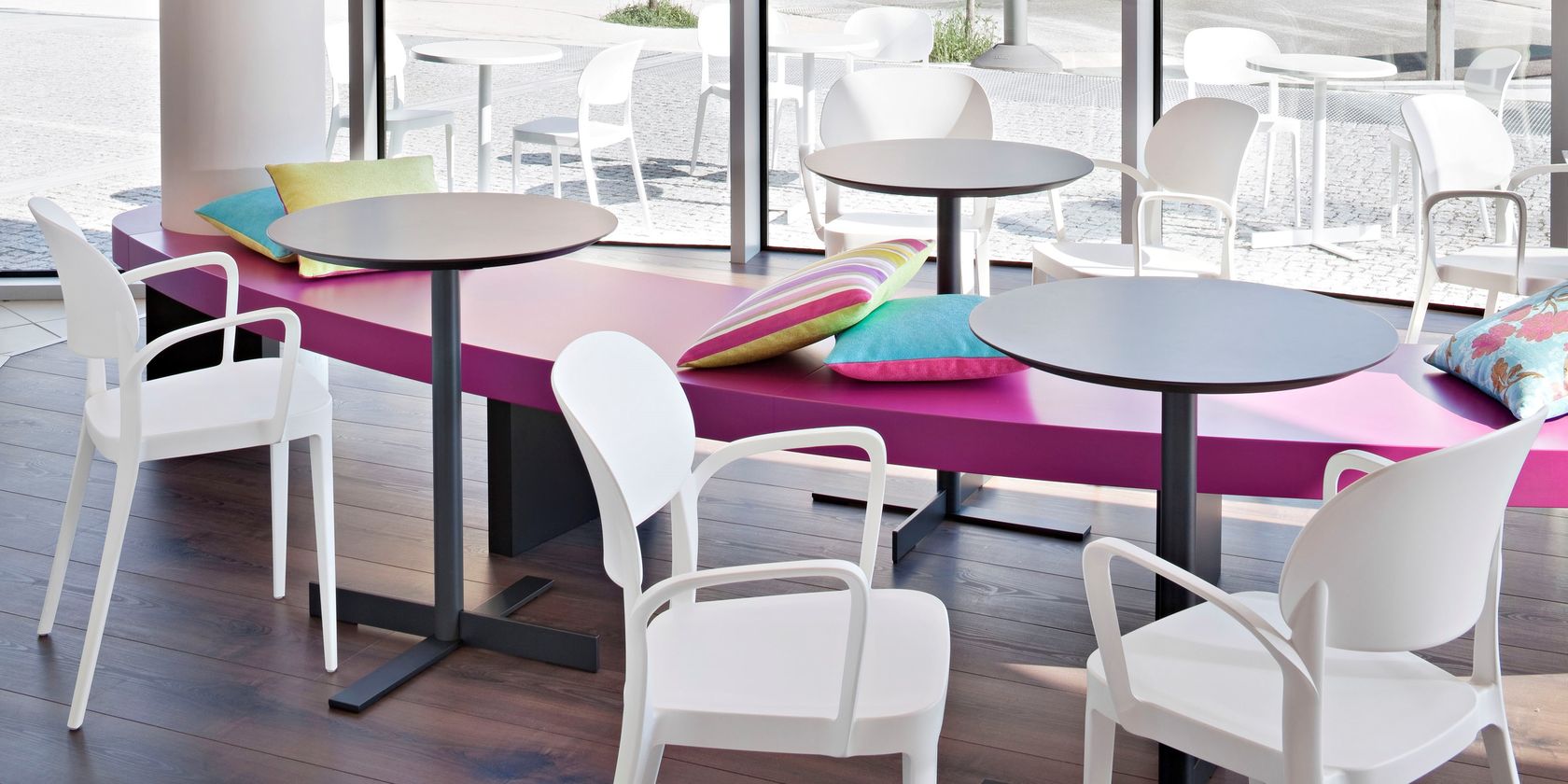 AMY Stackable technopolymer chair By ALMA DESIGN | design Valerio Sommella