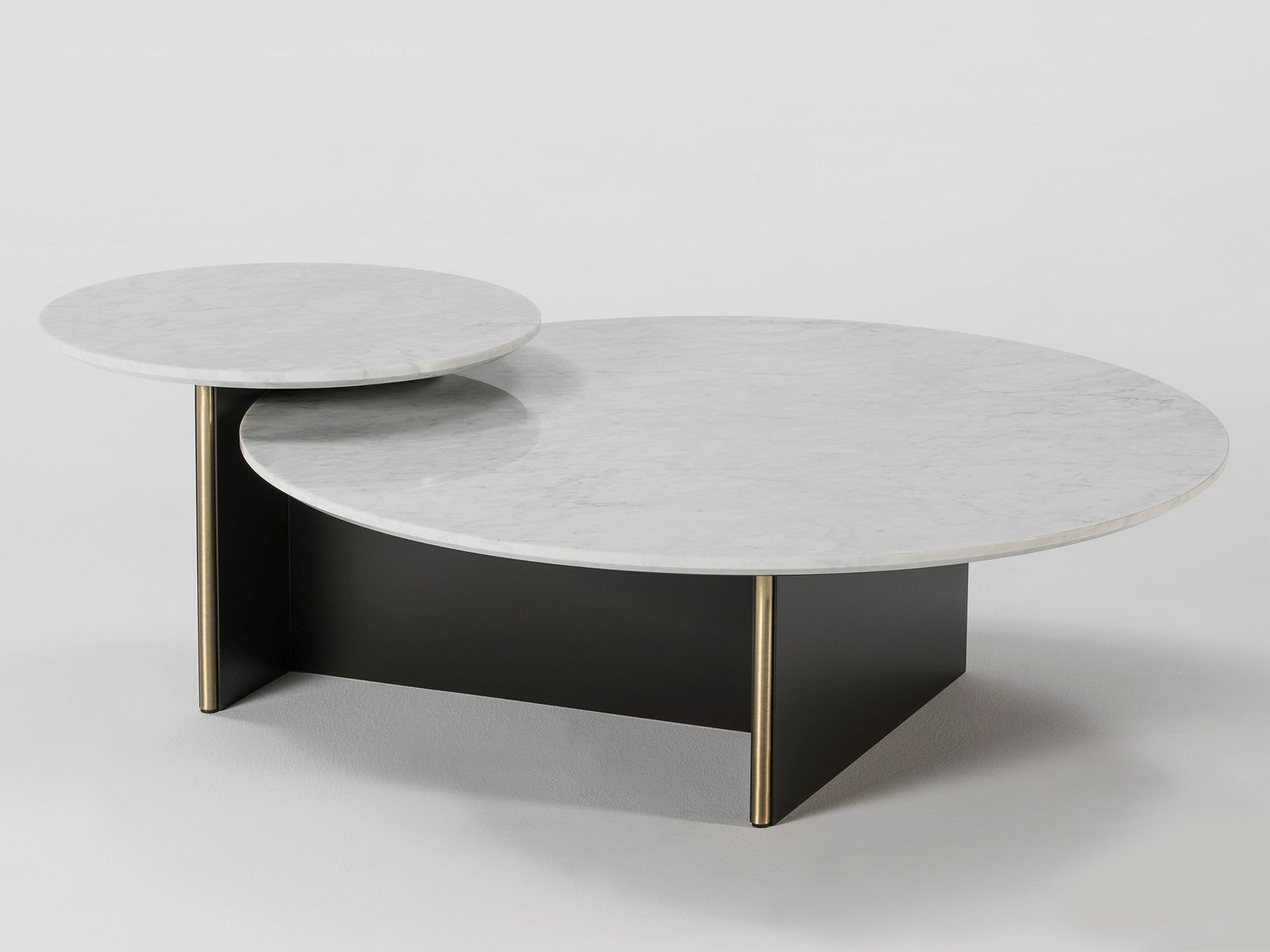 ANT Round marble coffee table with metal base By Kendo Mobiliario ...