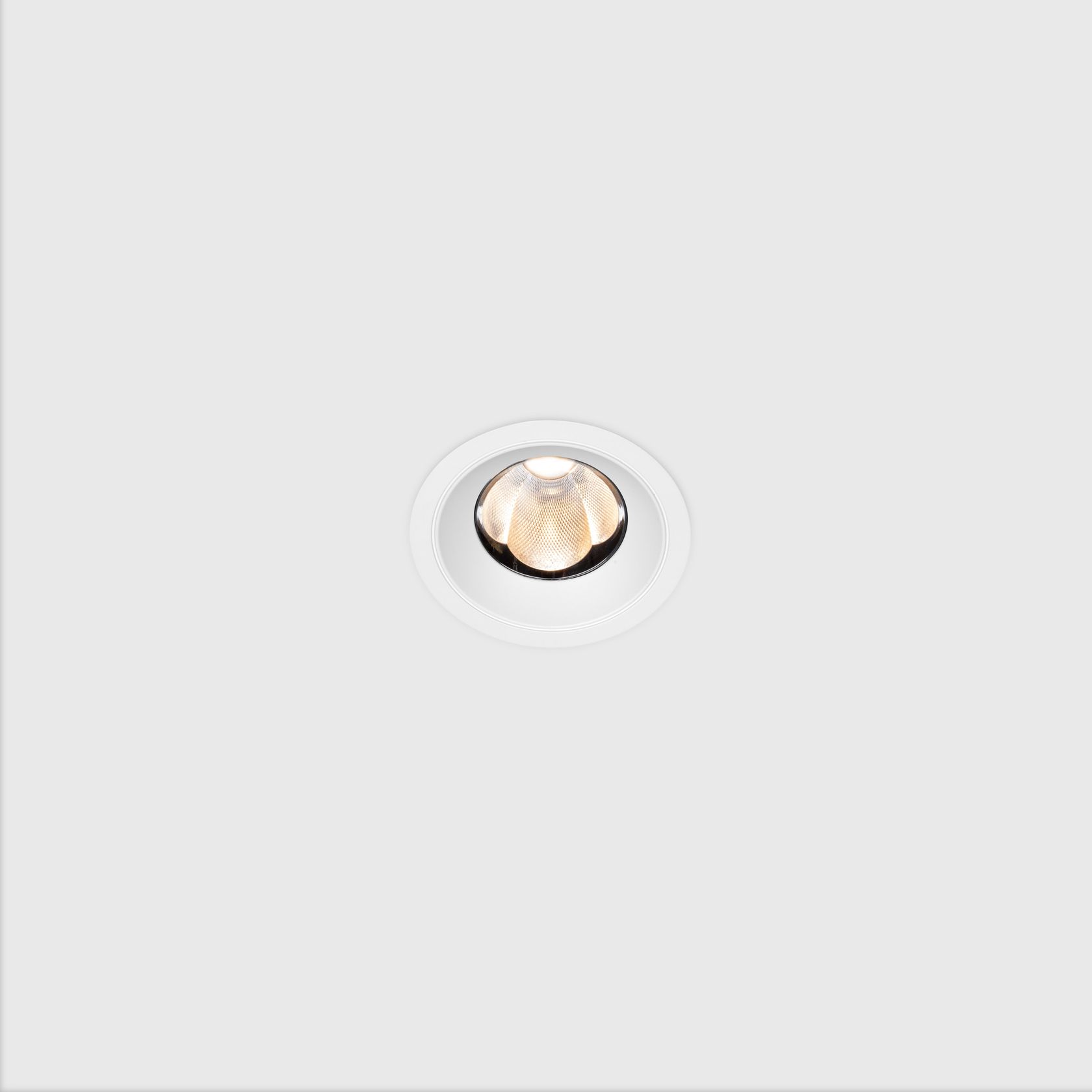 APLIS 60 Spotlight By Kreon | design Kristof Pycke