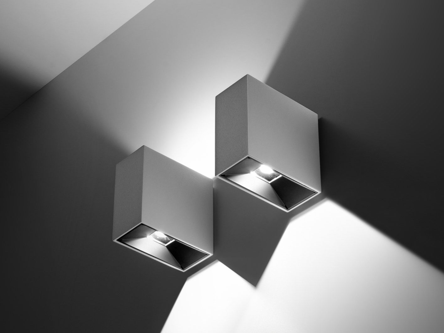 SIMES: Lighting for facades and outdoor spaces | Archiproducts