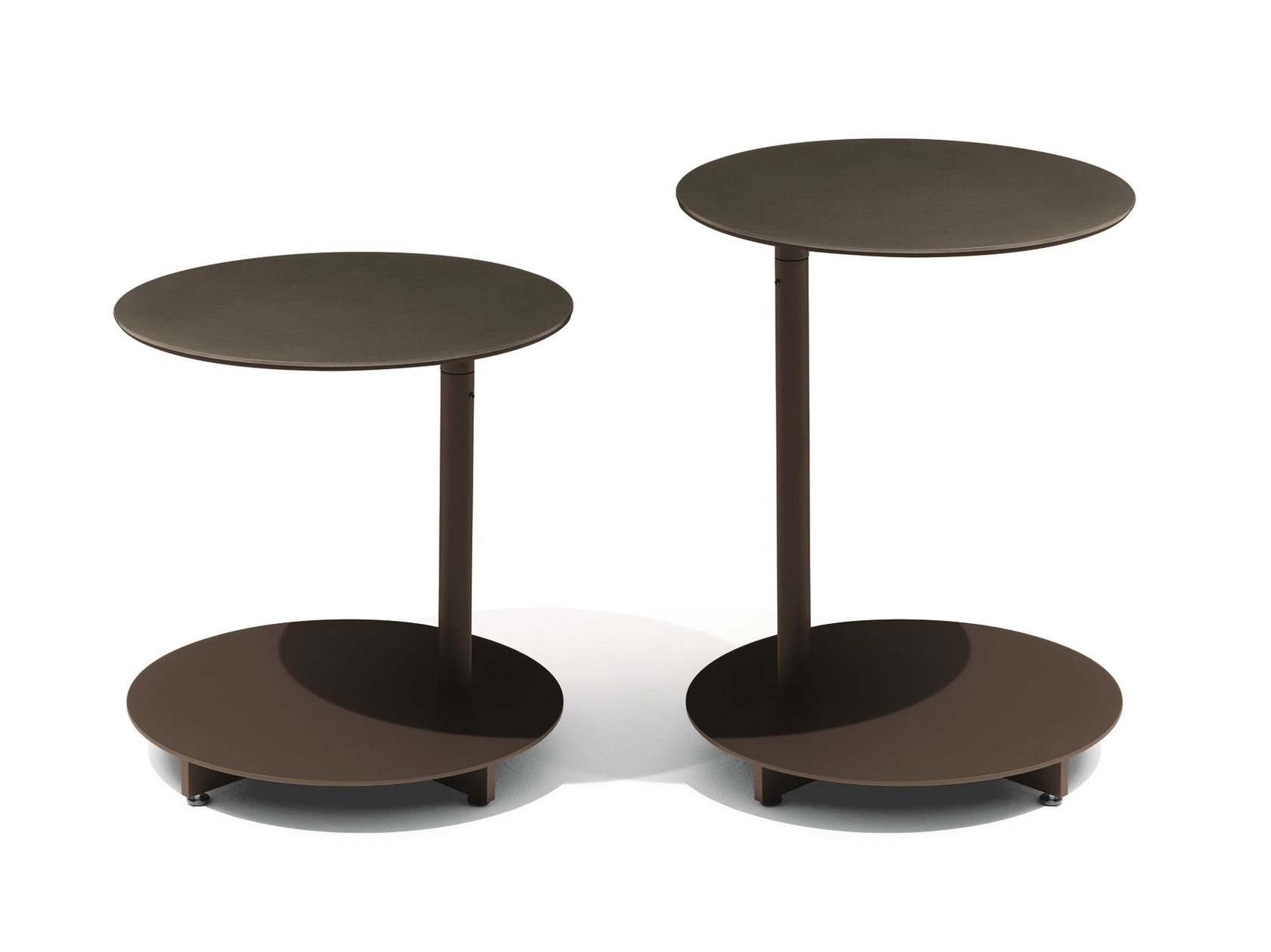 APSARA Round steel side table By Giorgetti | design Palomba Serafini ...