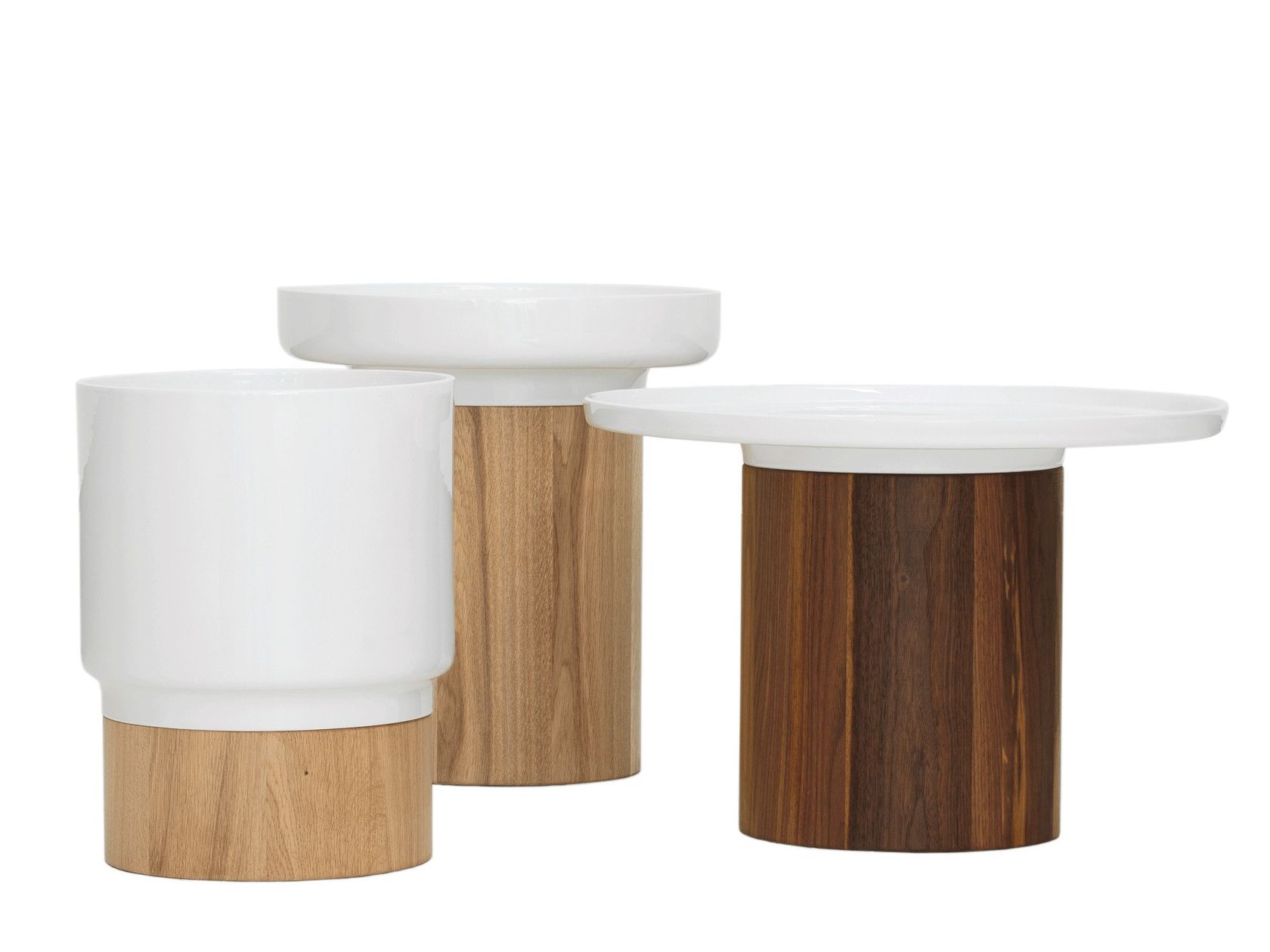 APU Low round wooden coffee table By ZEITRAUM | design Hanna Ehlers