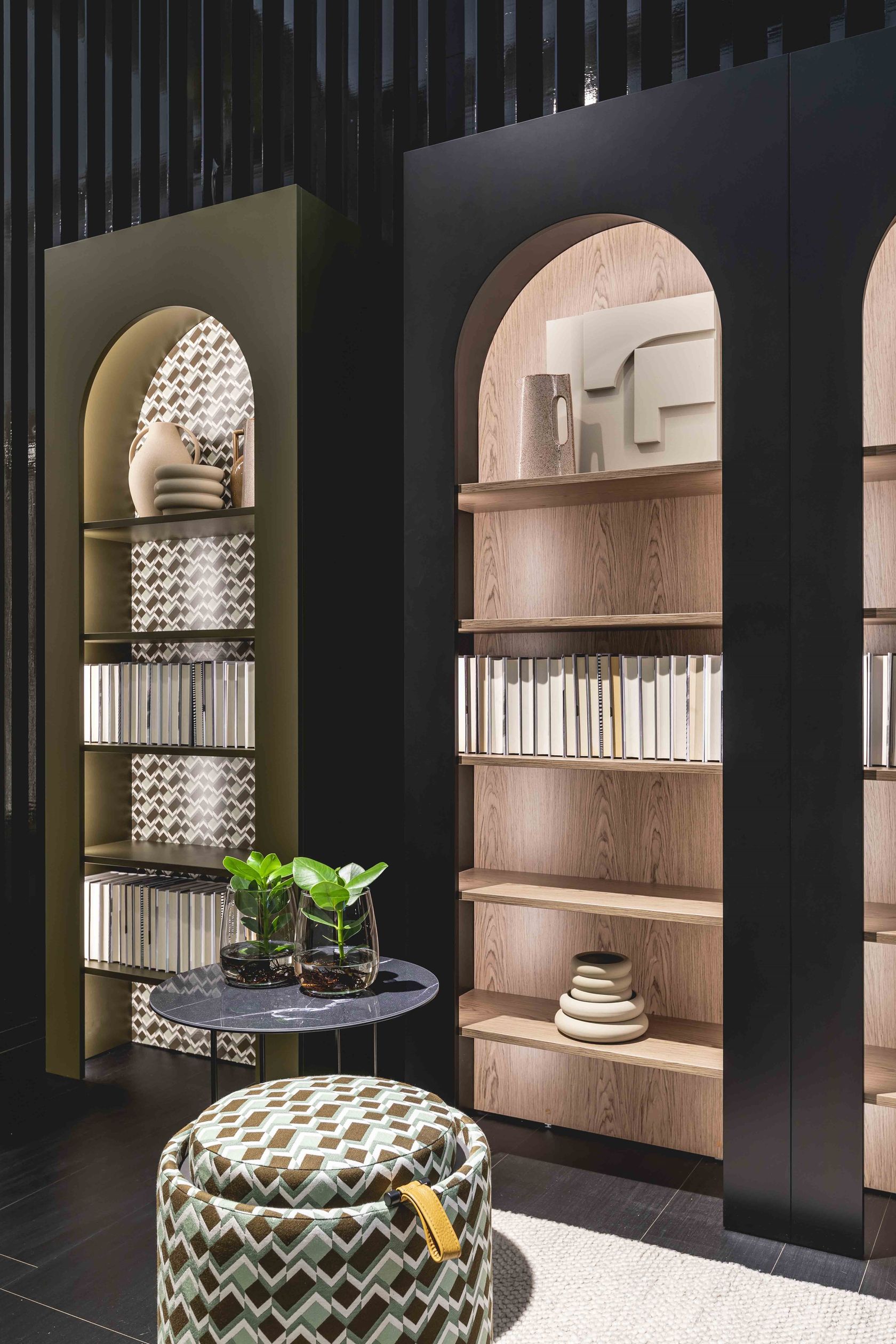 ARCO Bookcase By TUMIDEI