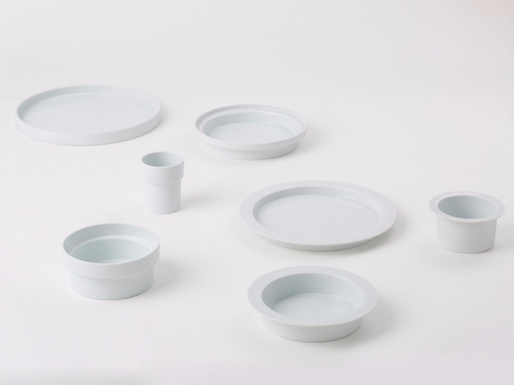 Ceramic plates set ARITA VESSELS By STELLAR WORKS design Neri&Hu Design ...