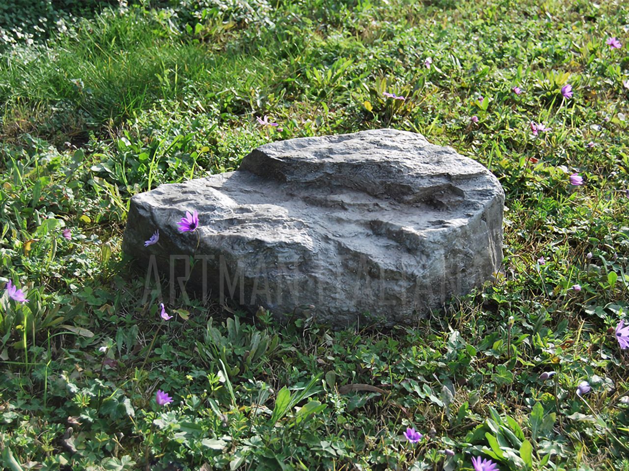 ARTIFICIAL ROCKS Artificial rocks in fiberglass By ARTMAN ITALIANA