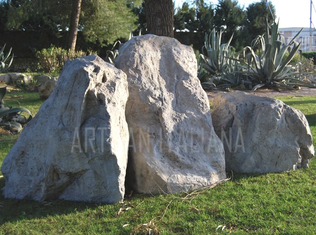 ARTIFICIAL ROCKS Artificial rocks in fiberglass By ARTMAN ITALIANA