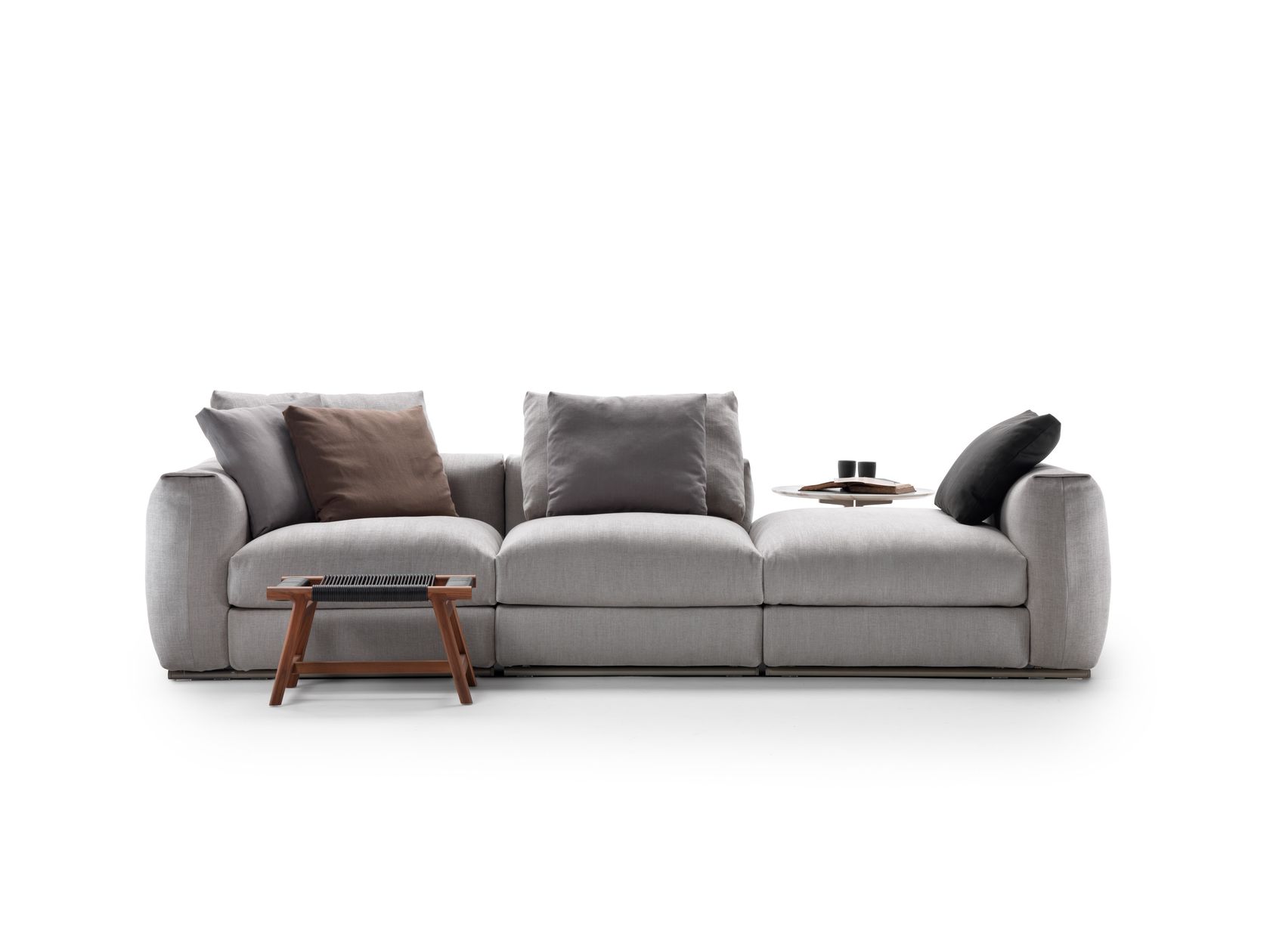 ASOLO Sofa By Flexform | design Antonio Citterio
