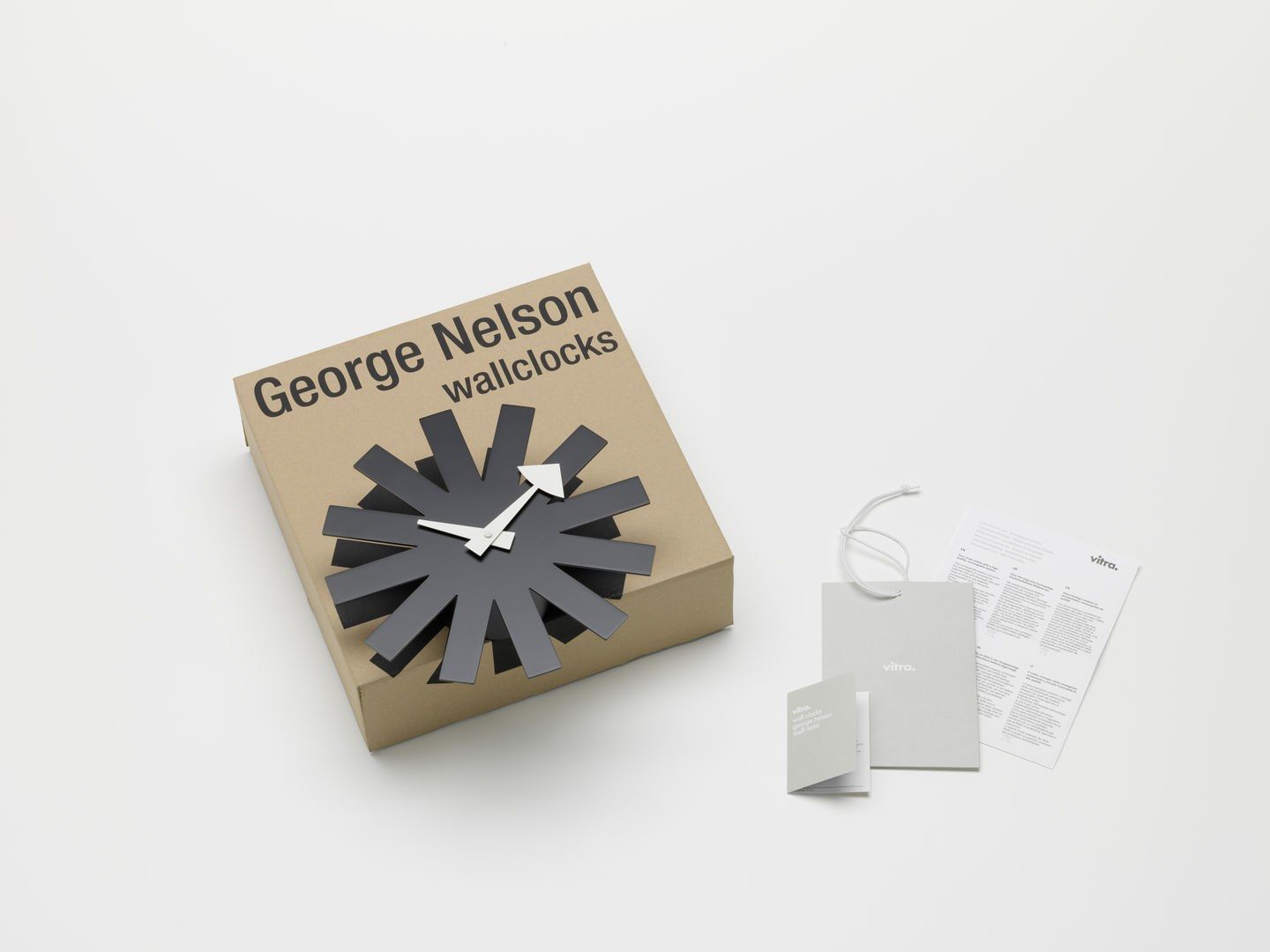 WALL CLOCKS Wall-mounted wooden clock By Vitra | design George Nelson