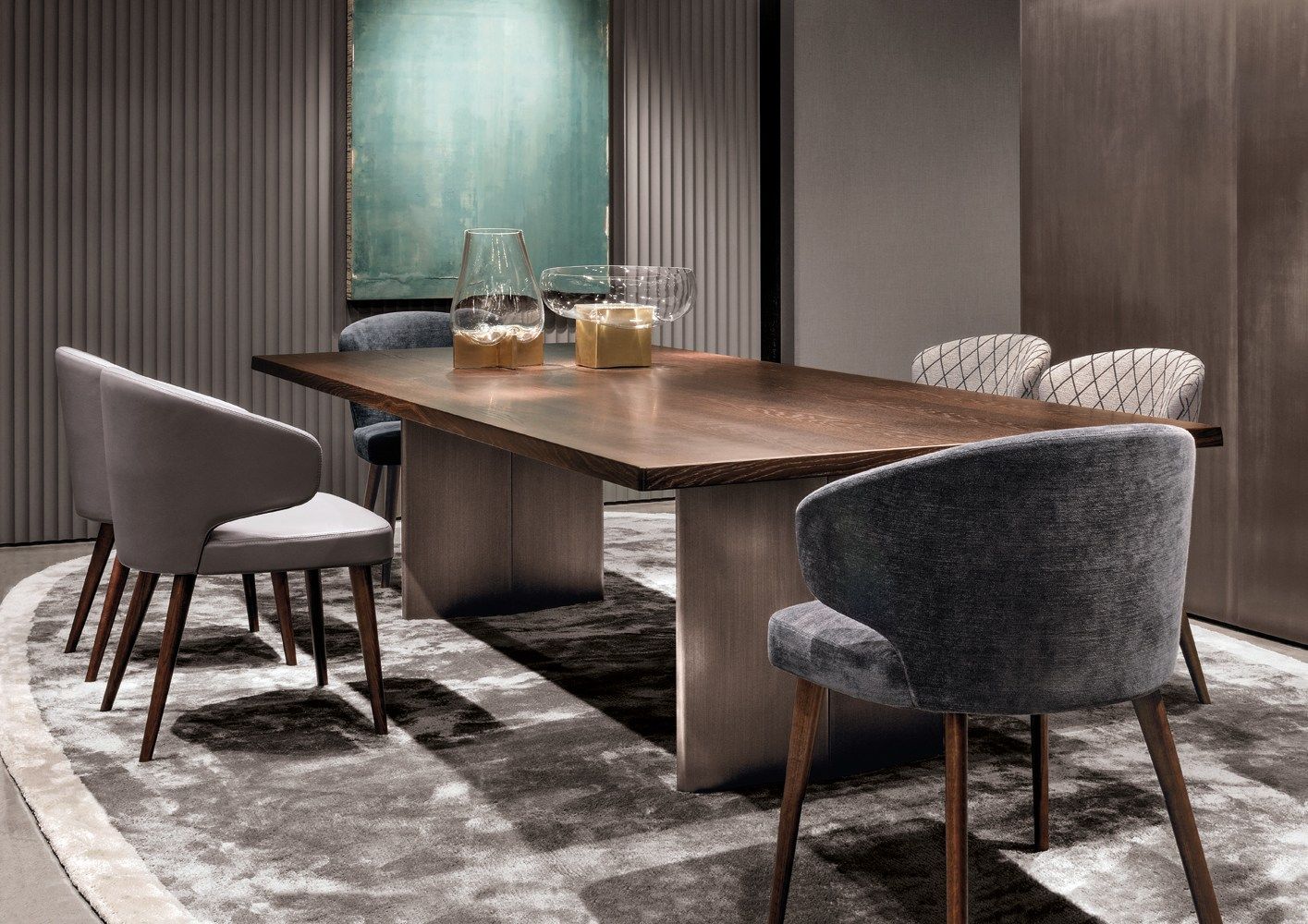 ASTON Chair By Minotti | design Rodolfo Dordoni