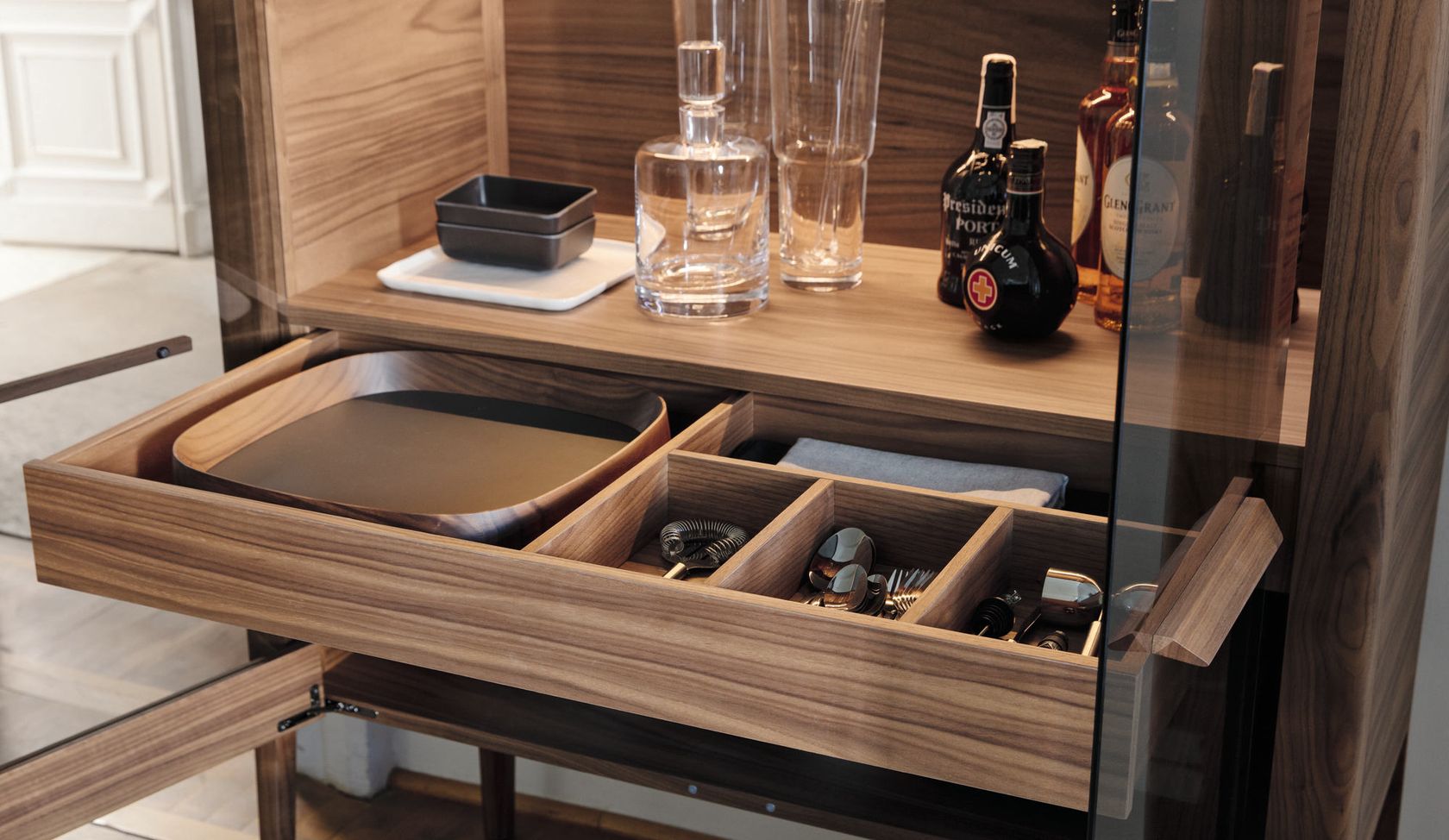 ATLANTE | Bar cabinet Walnut bar cabinet with integrated lighting By ...