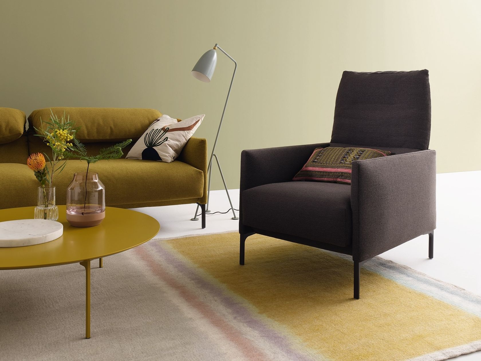 AVALANCHE | Armchair By COR design Metrica