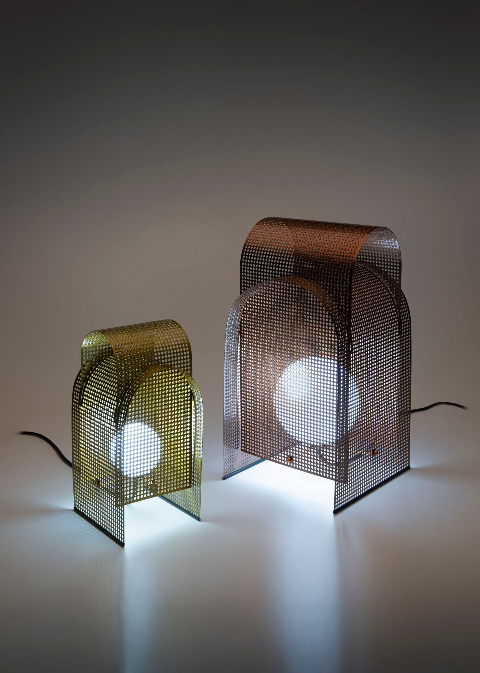 FOLD Table lamp By Alma light