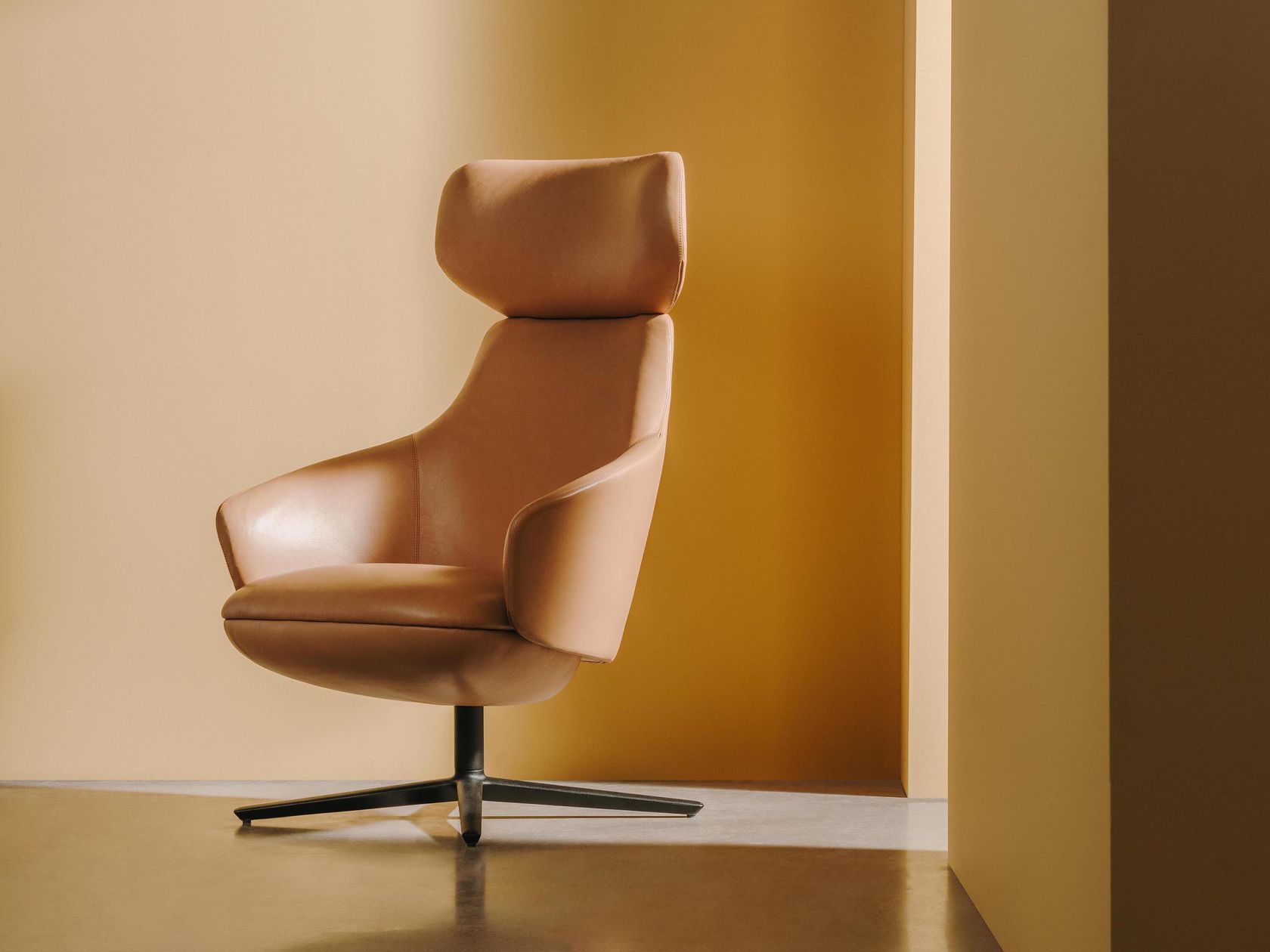 CALMA LOUNGE BU2332 Armchair By Andreu World