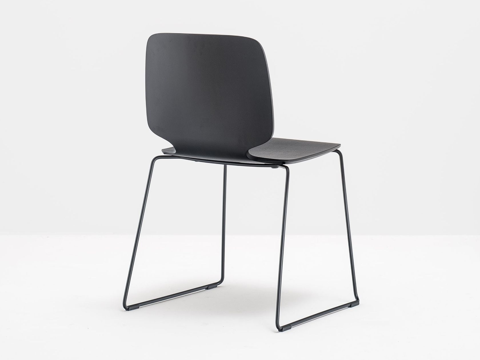 BABILA 2751 Chair By Pedrali | design Odo Fioravanti