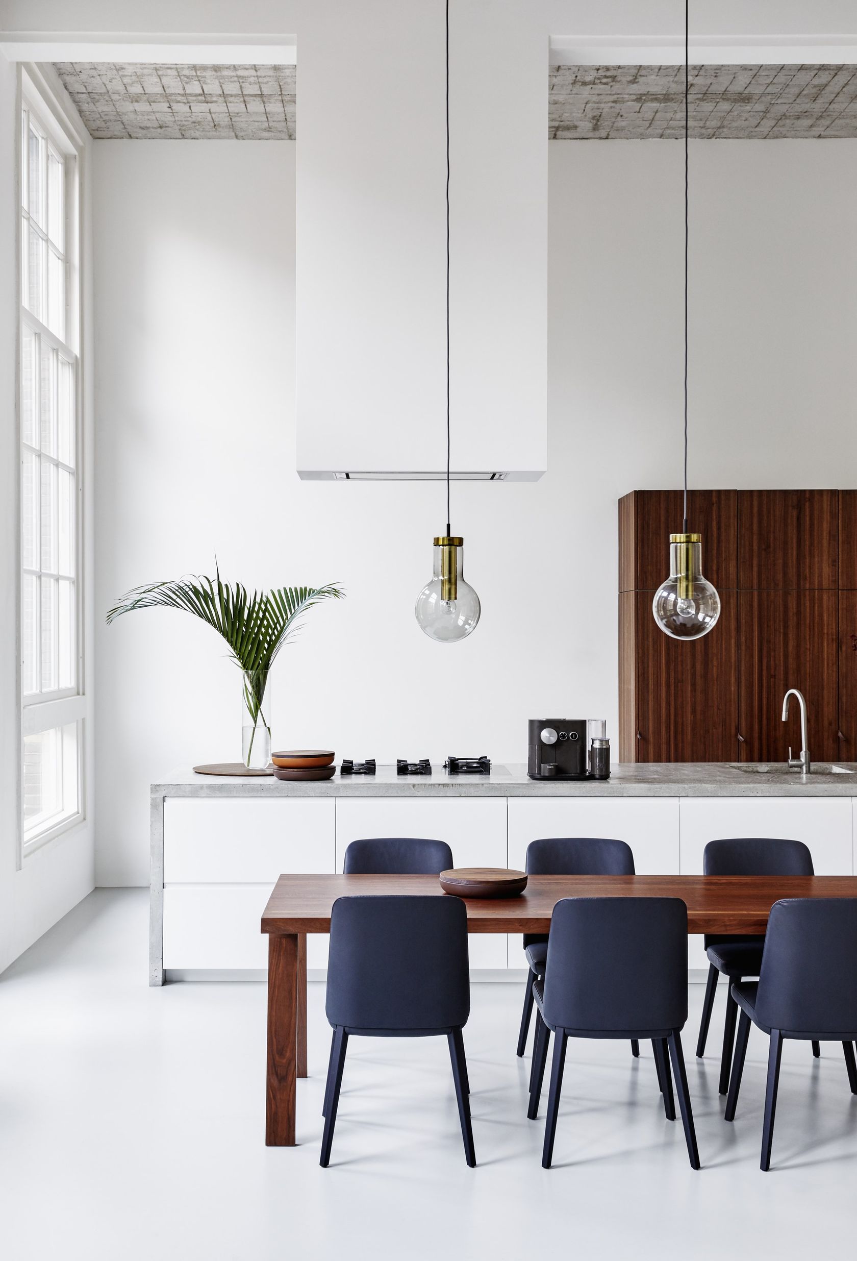 BACK ME UP | Chair Back Me Up Collection By Montis design Arian Brekveld