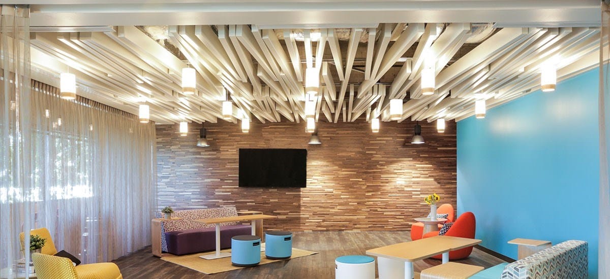 Metal acoustic baffles BAFFLES TAVOLA™ DIVERGENT By ARCHITECTURAL PROMETAL