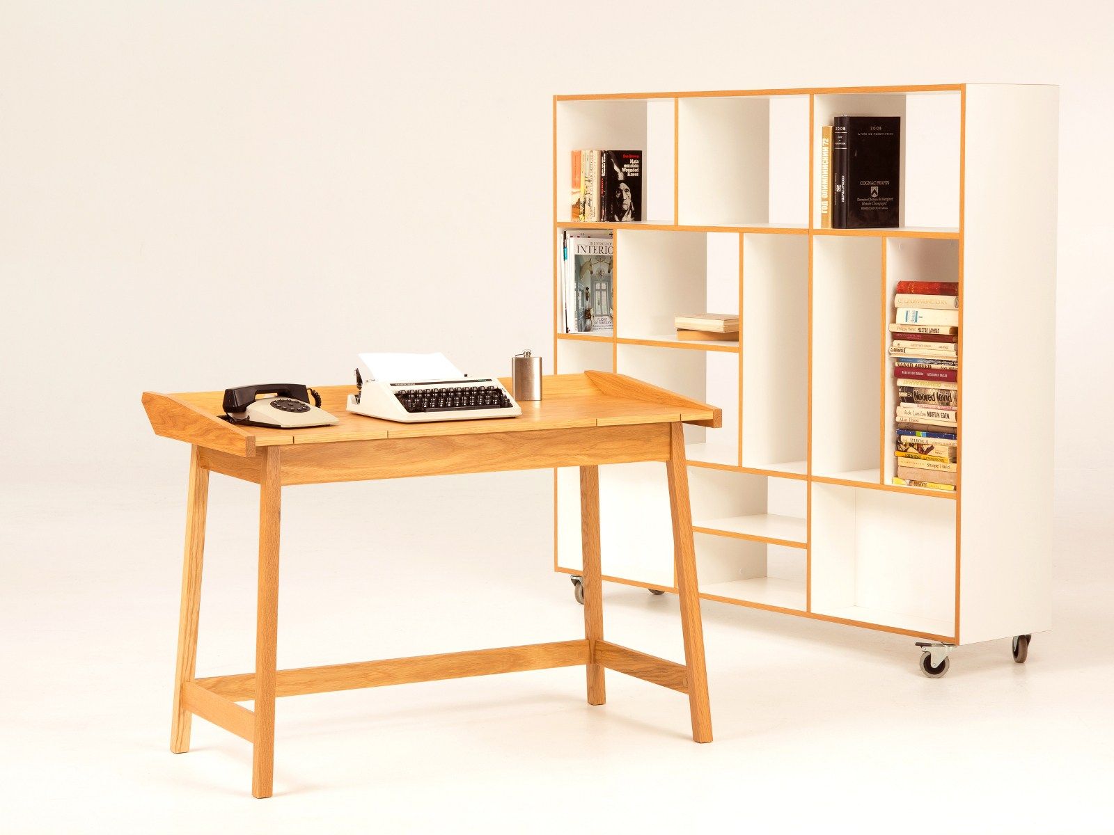 Scrittoio in quercia BARON FLAP DESK By Woodman