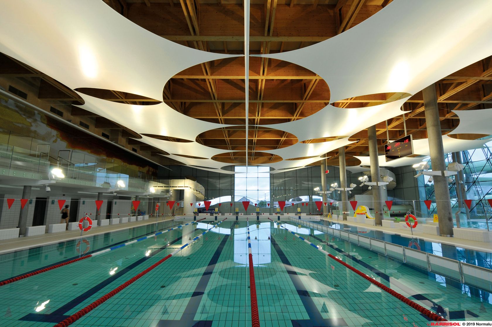 Techo tensado de PVC para interiores BARRISOL® TREMPO By BARRISOL