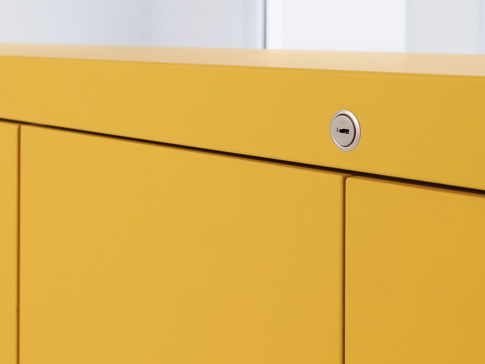 BASIC CAP | Low office storage unit By werner works