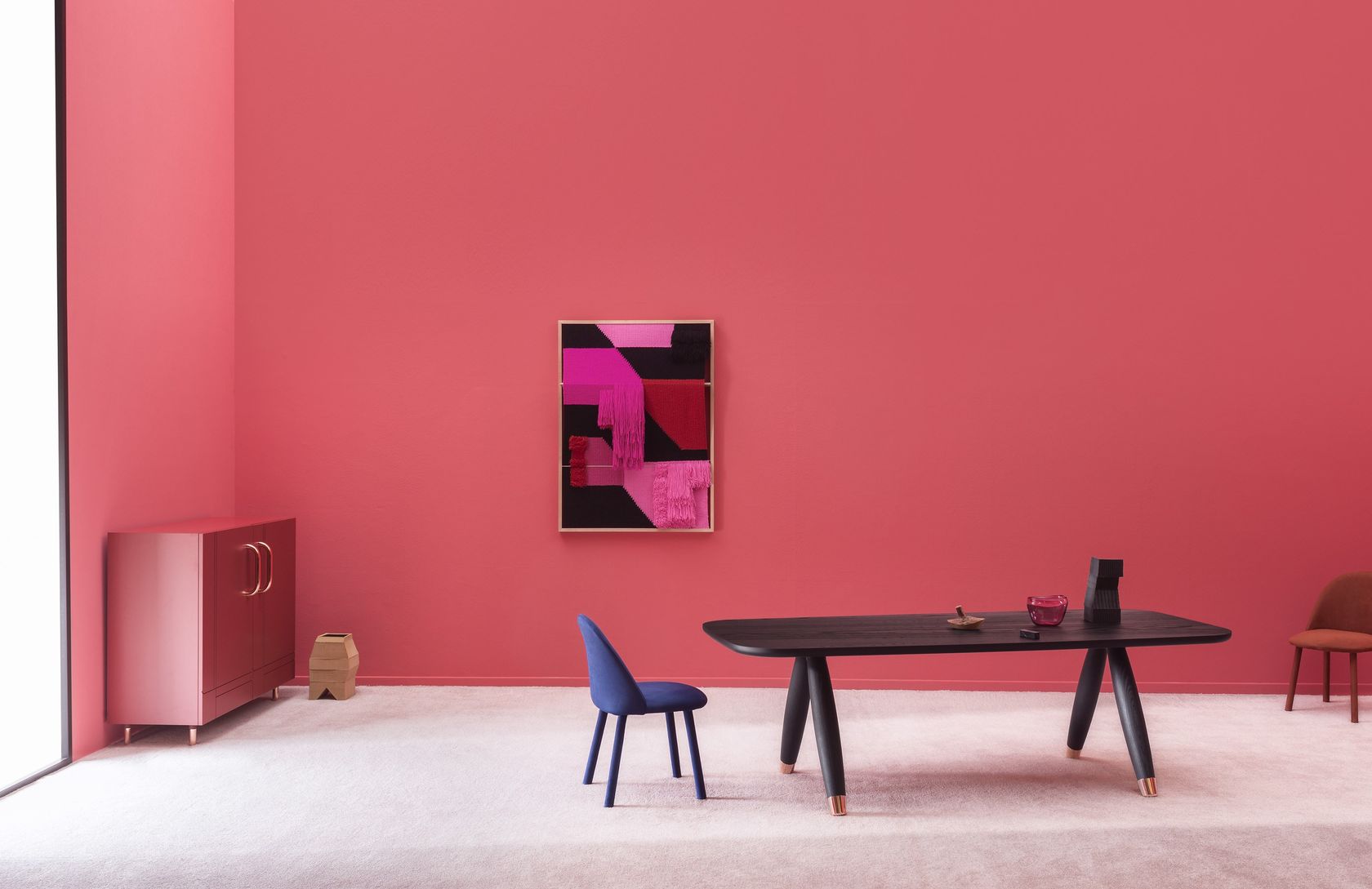 BASILIO 桌子 By Miniforms