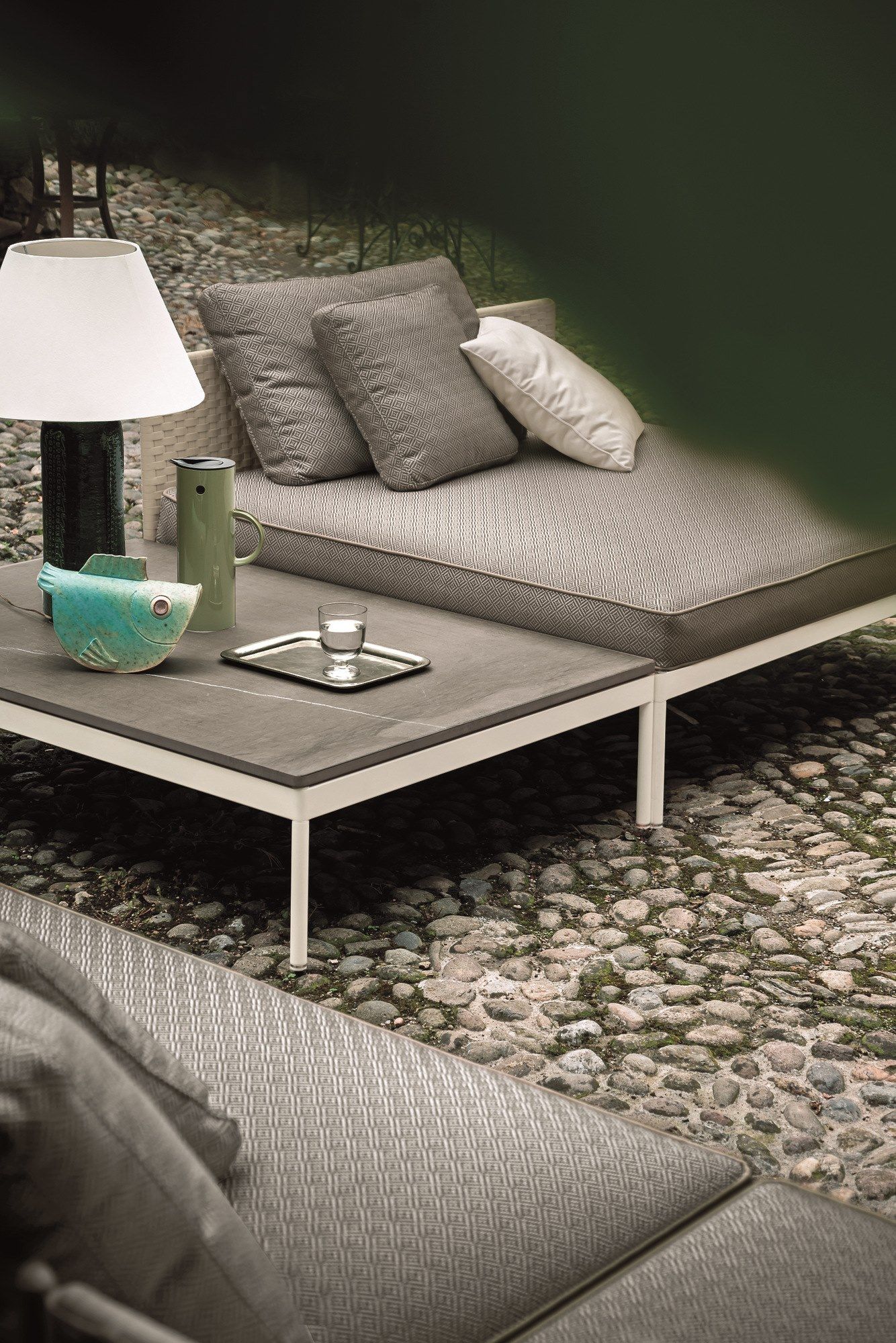BASKET | Modular garden sofa By RODA design Gordon Guillaumier